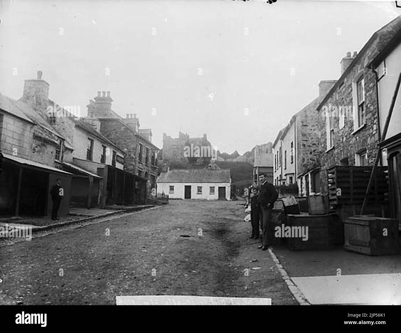 The high street and castle, Newport (Penf Stock Photo - Alamy