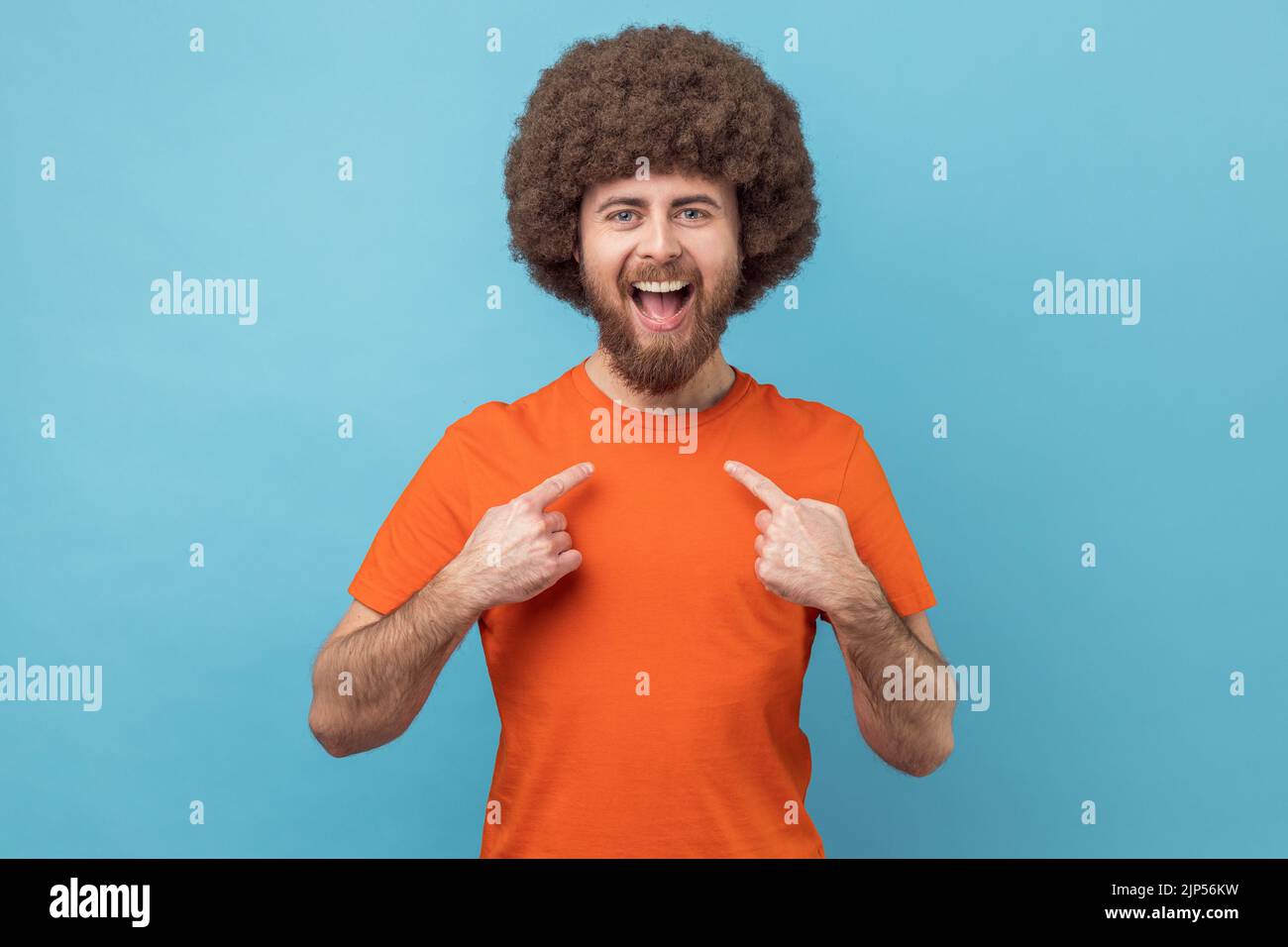 Achievement afro hi-res stock photography and images - Alamy