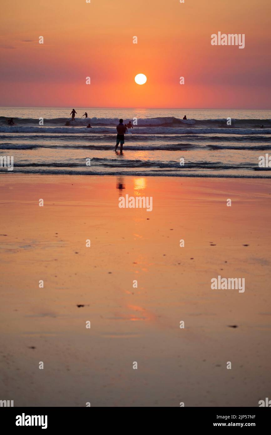 Polzeath Beach At Sunset. Cornwall, England Stock Photo - Alamy