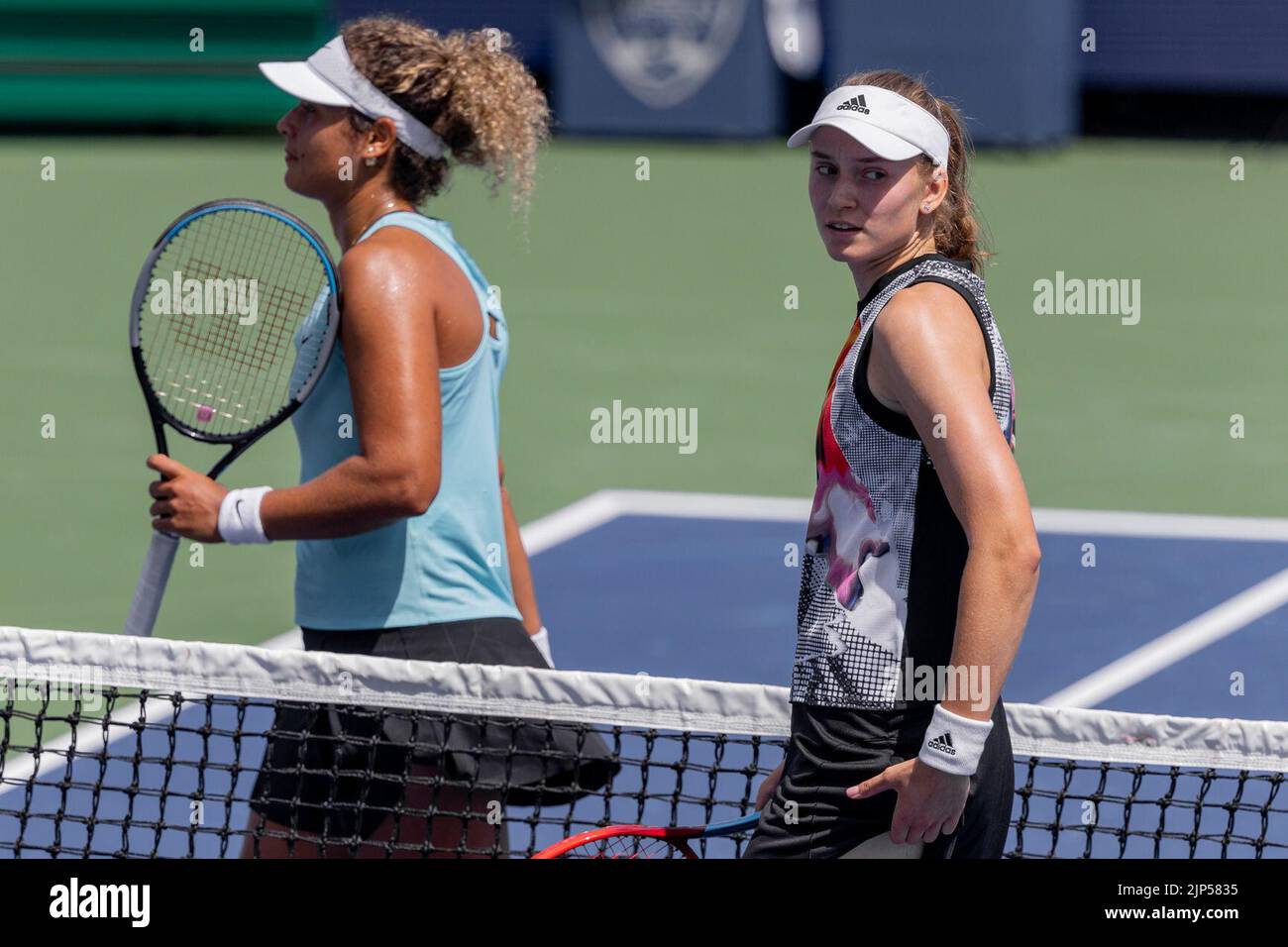 Mason, Ohio, USA. 15th Aug, 2022. Monday's first round of the Western ...