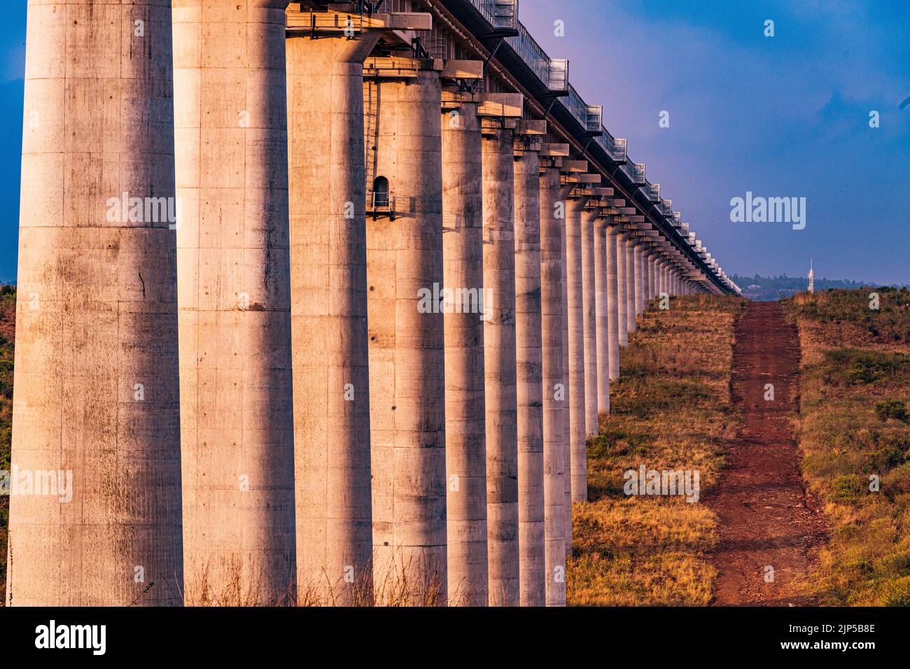 Nairobi National Park Kenya Railway Bridge Standard gauge railway ...