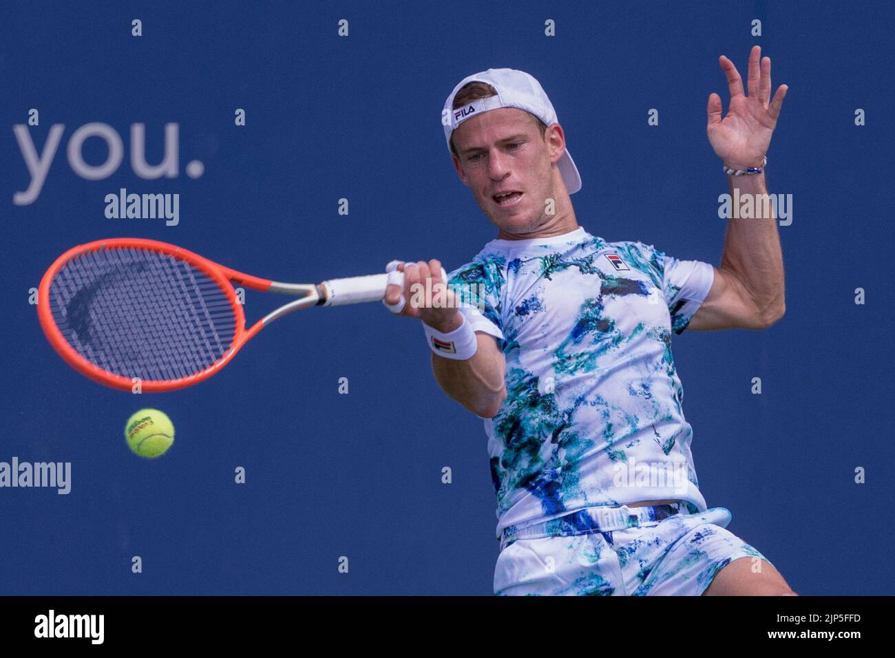 Mason, Ohio, USA. 15th Aug, 2022. Diego Schwartzman (ARG) hits a ...