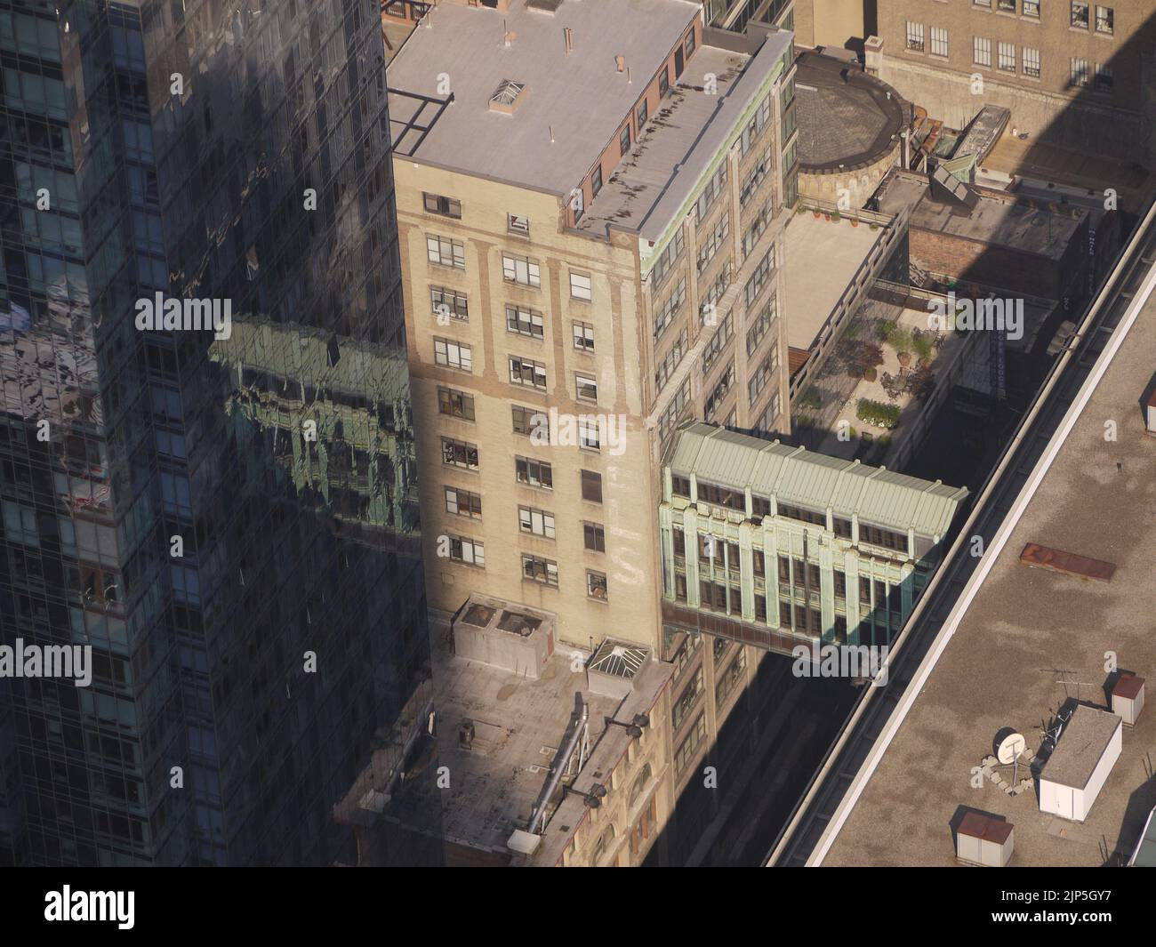 Gimbels skybridge hi-res stock photography and images - Alamy