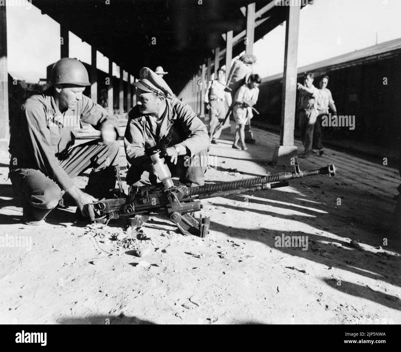 1950 1953 Black and White Stock Photos & Images - Alamy