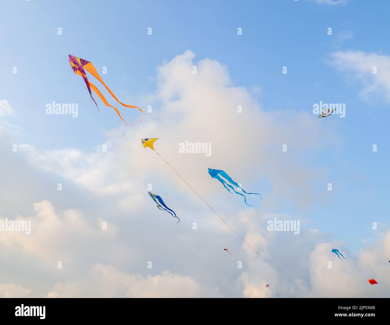 Wind and kite festival hi-res stock photography and images - Alamy