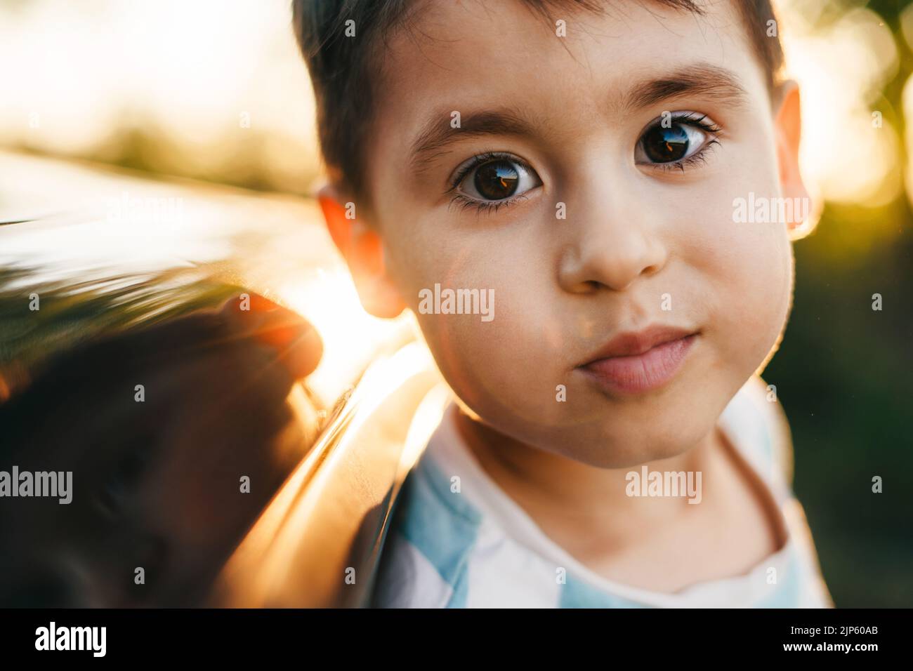 Head car window hi-res stock photography and images - Alamy