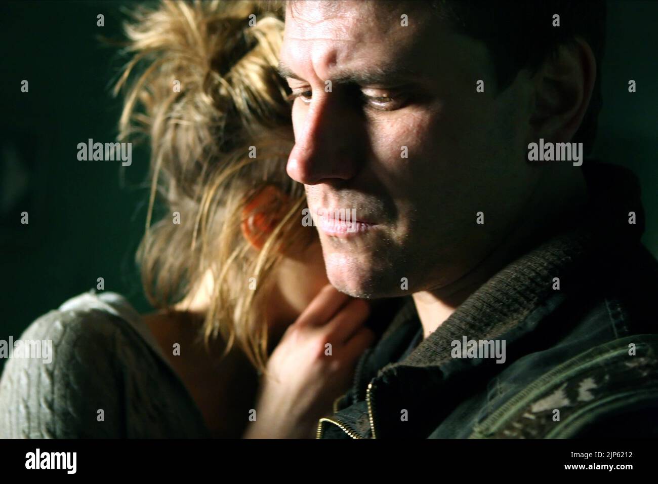 JENNA HARRISON, DANNY MIDWINTER, AGAINST THE DARK, 2009 Stock Photo - Alamy
