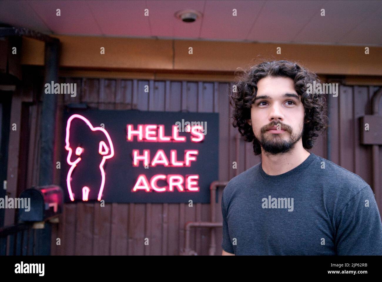 Steven strait hi-res stock photography and images - Alamy