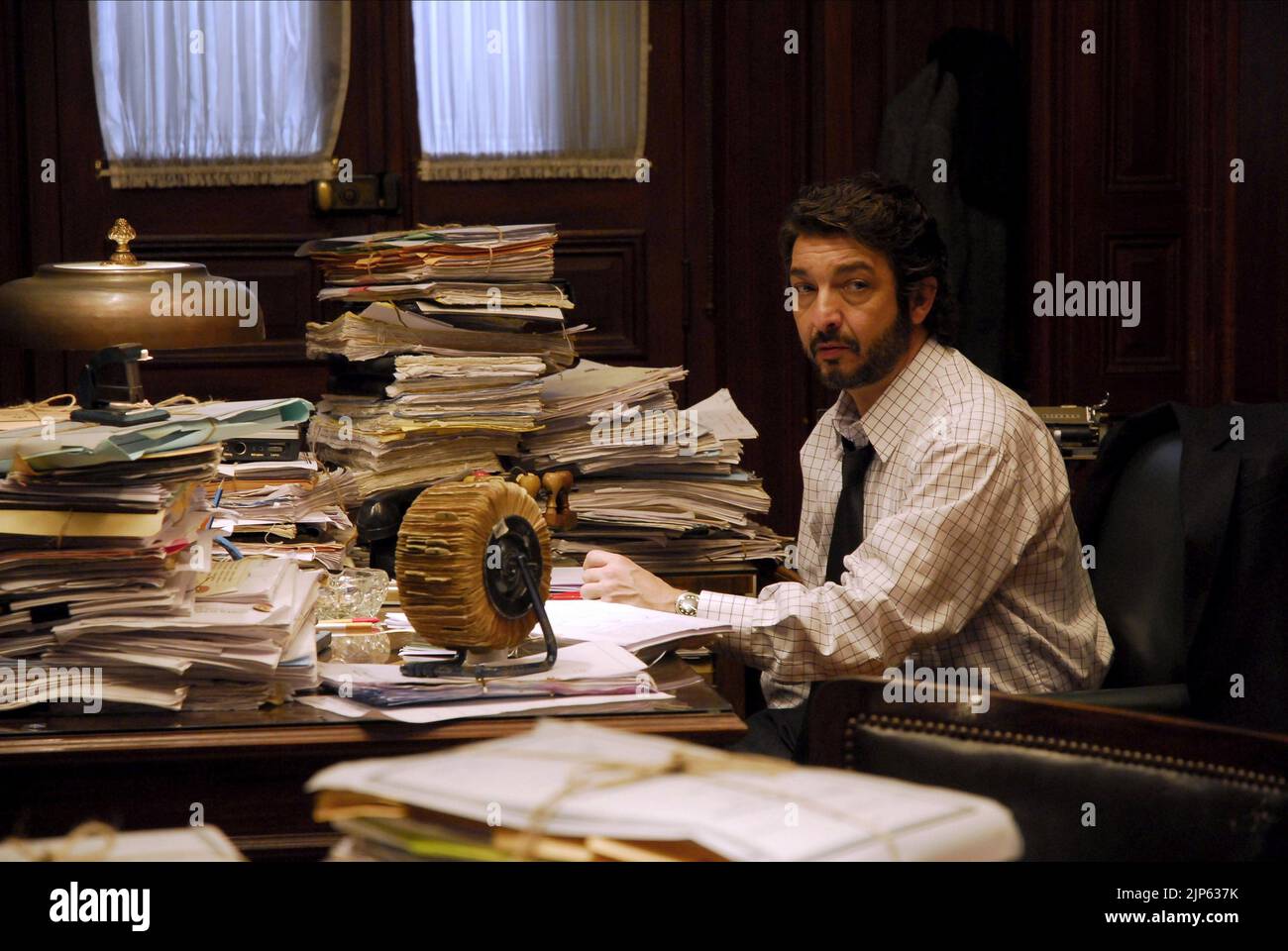 Workload distribution hi-res stock photography and images - Alamy