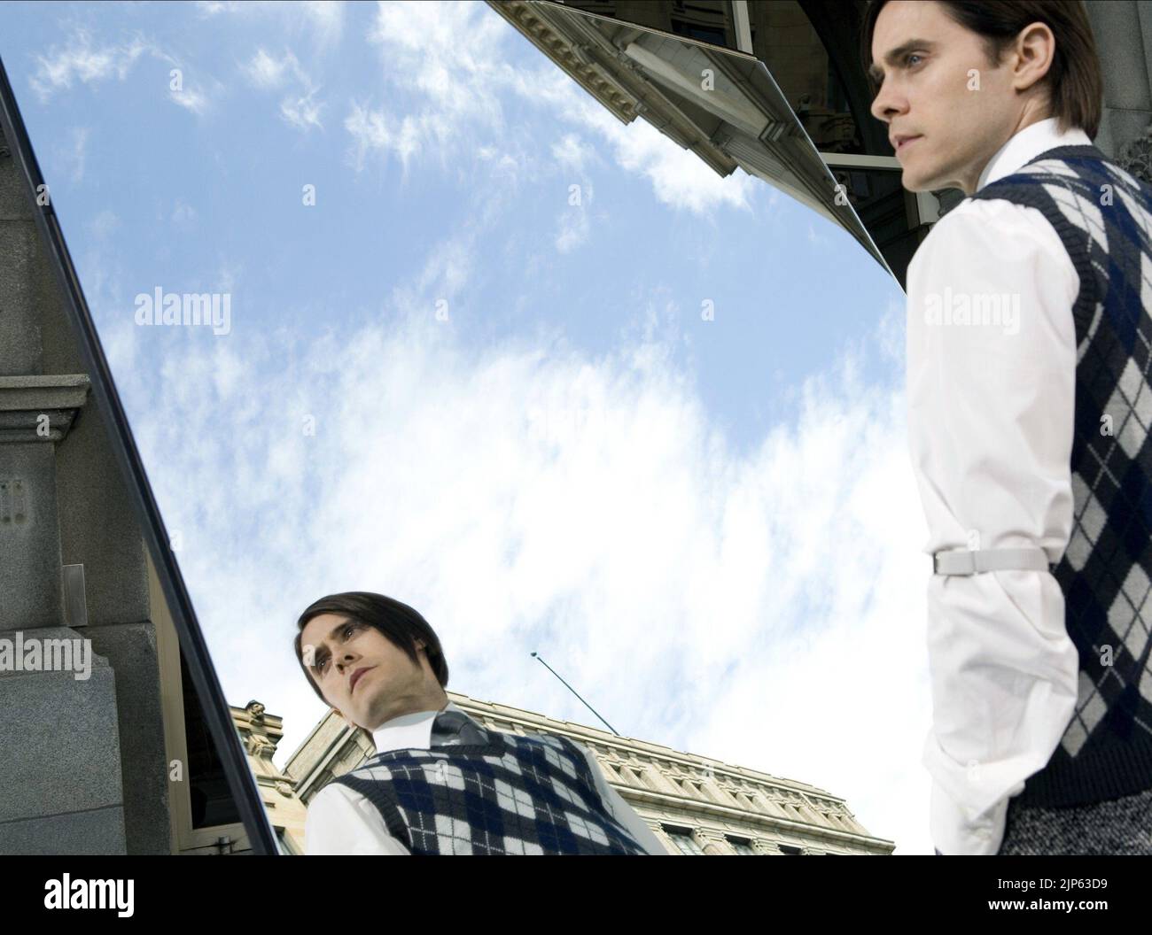Mr nobody 2009 hi-res stock photography and images - Alamy