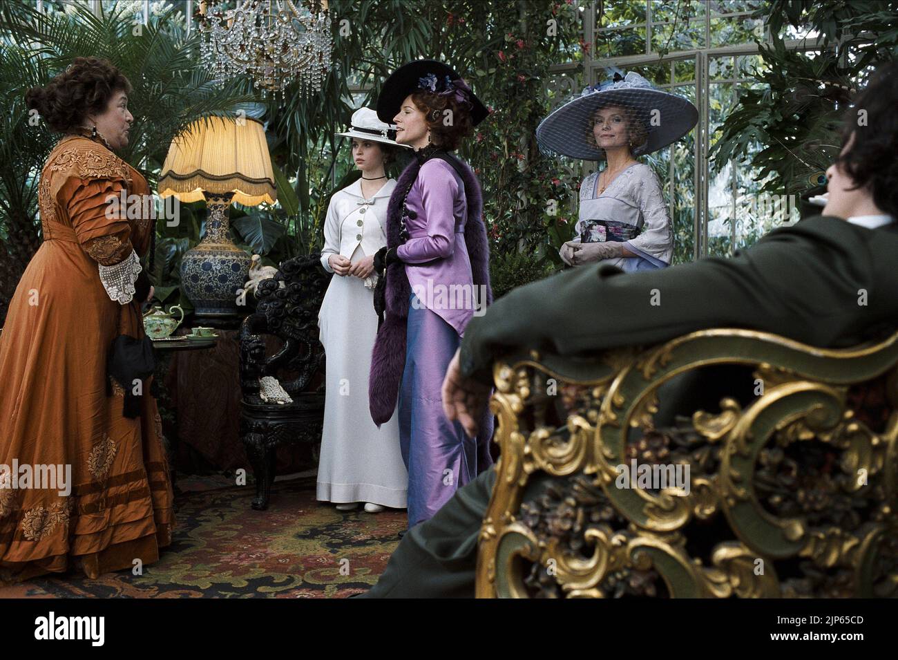 KATHY BATES, FELICITY JONES, MICHELLE PFEIFFER, CHERI, 2009 Stock Photo ...