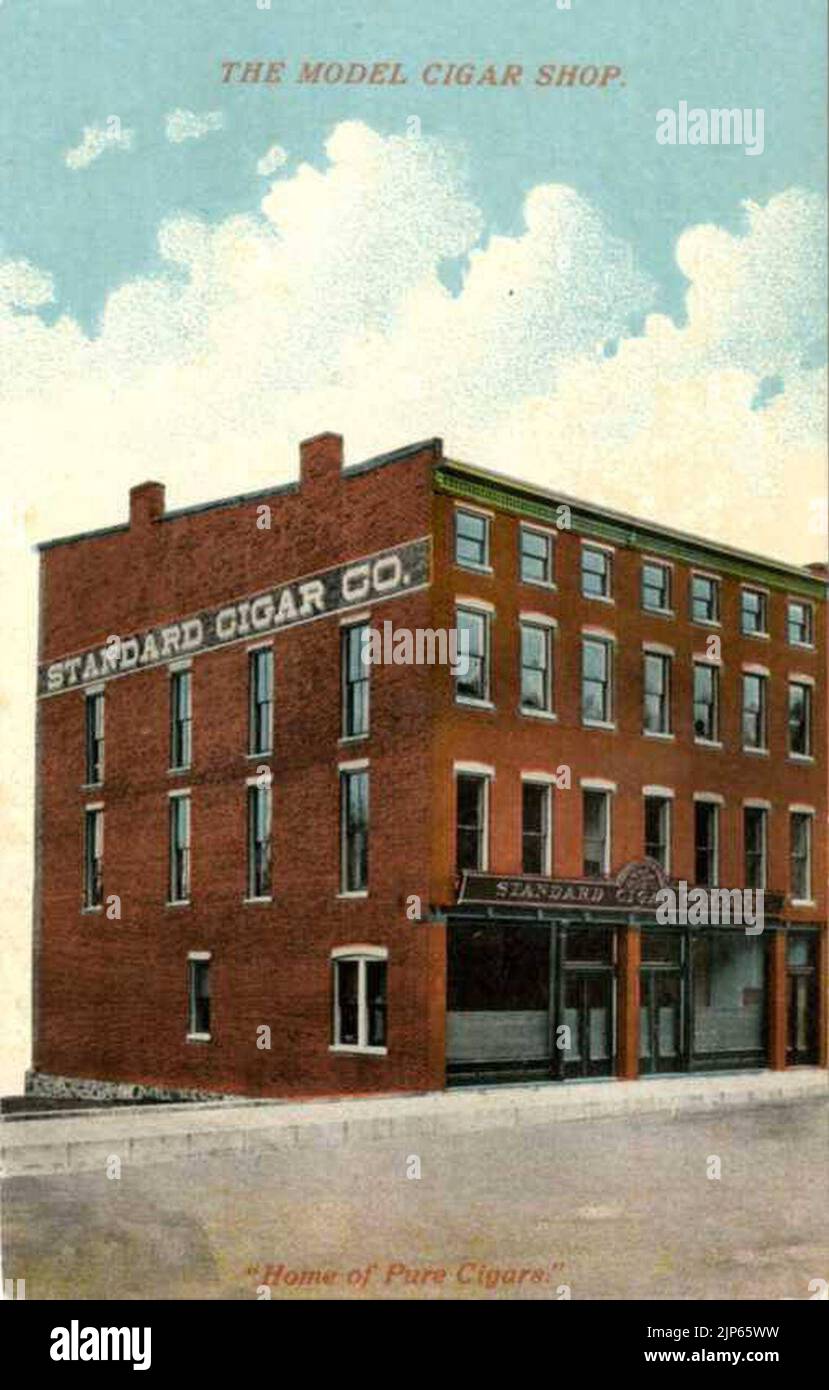 The Model Cigar Shop, Standard Cigar Co Stock Photo - Alamy