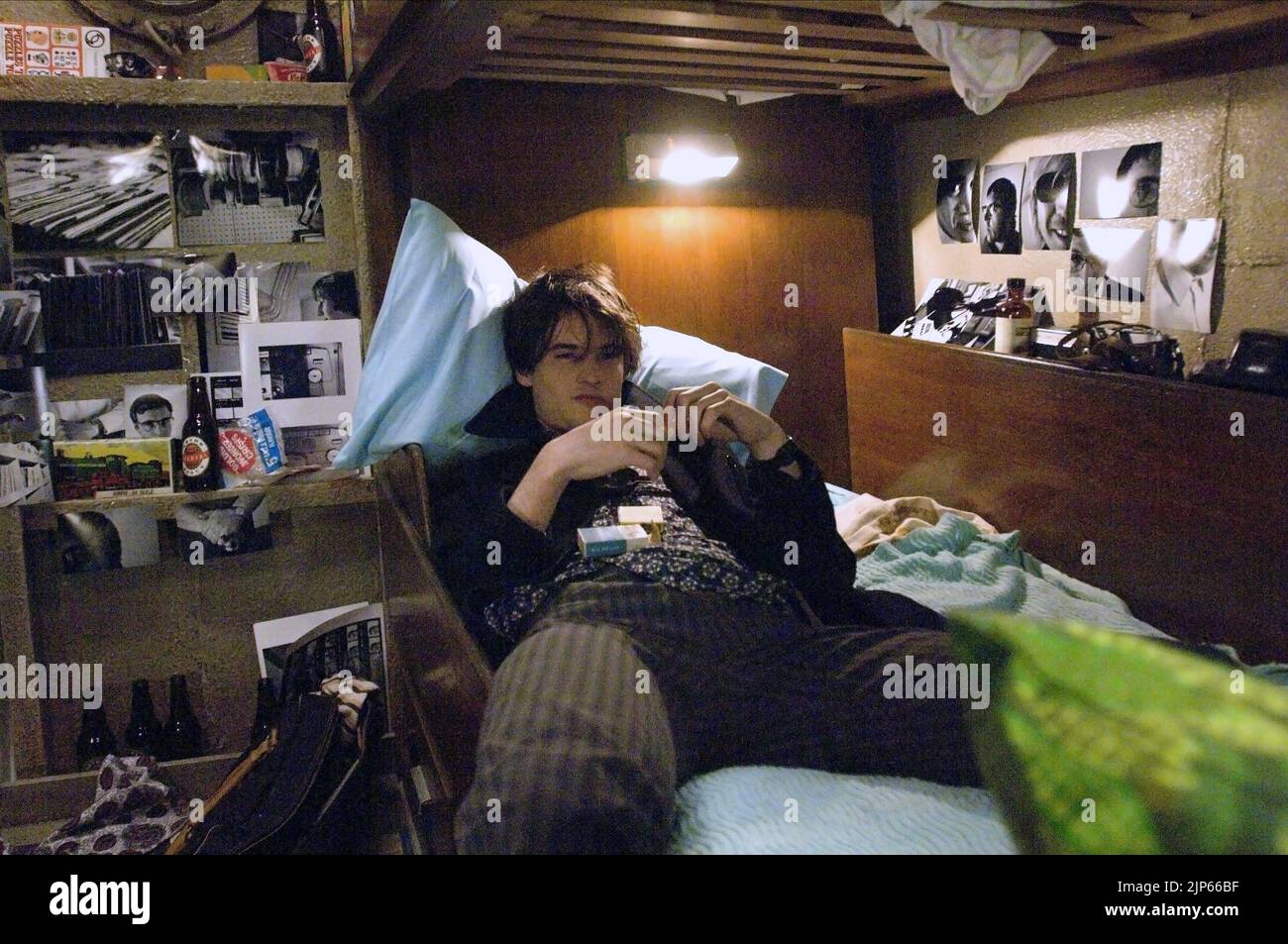 TOM STURRIDGE, THE BOAT THAT ROCKED, 2009 Stock Photo - Alamy