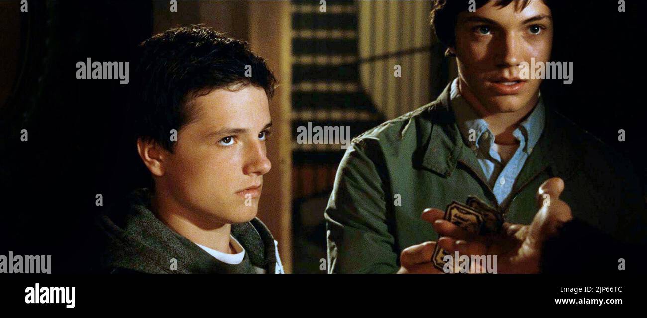 JOSH HUTCHERSON, CHRIS MASSOGLIA, CIRQUE DU FREAK: THE VAMPIRE'S ...