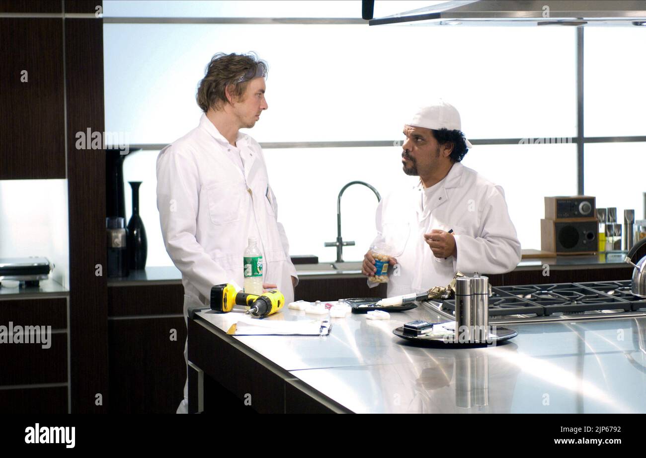 DAX SHEPARD, LUIS GUZMAN, OLD DOGS, 2009 Stock Photo - Alamy