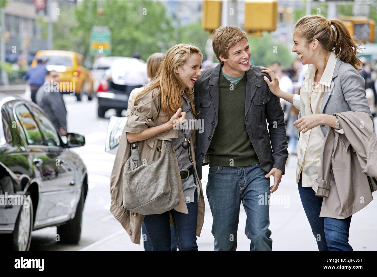 ZOE KAZAN, HUNTER PARRISH, CAITLIN FITZGERALD, IT'S COMPLICATED, 2009 Stock Photo - Alamy
