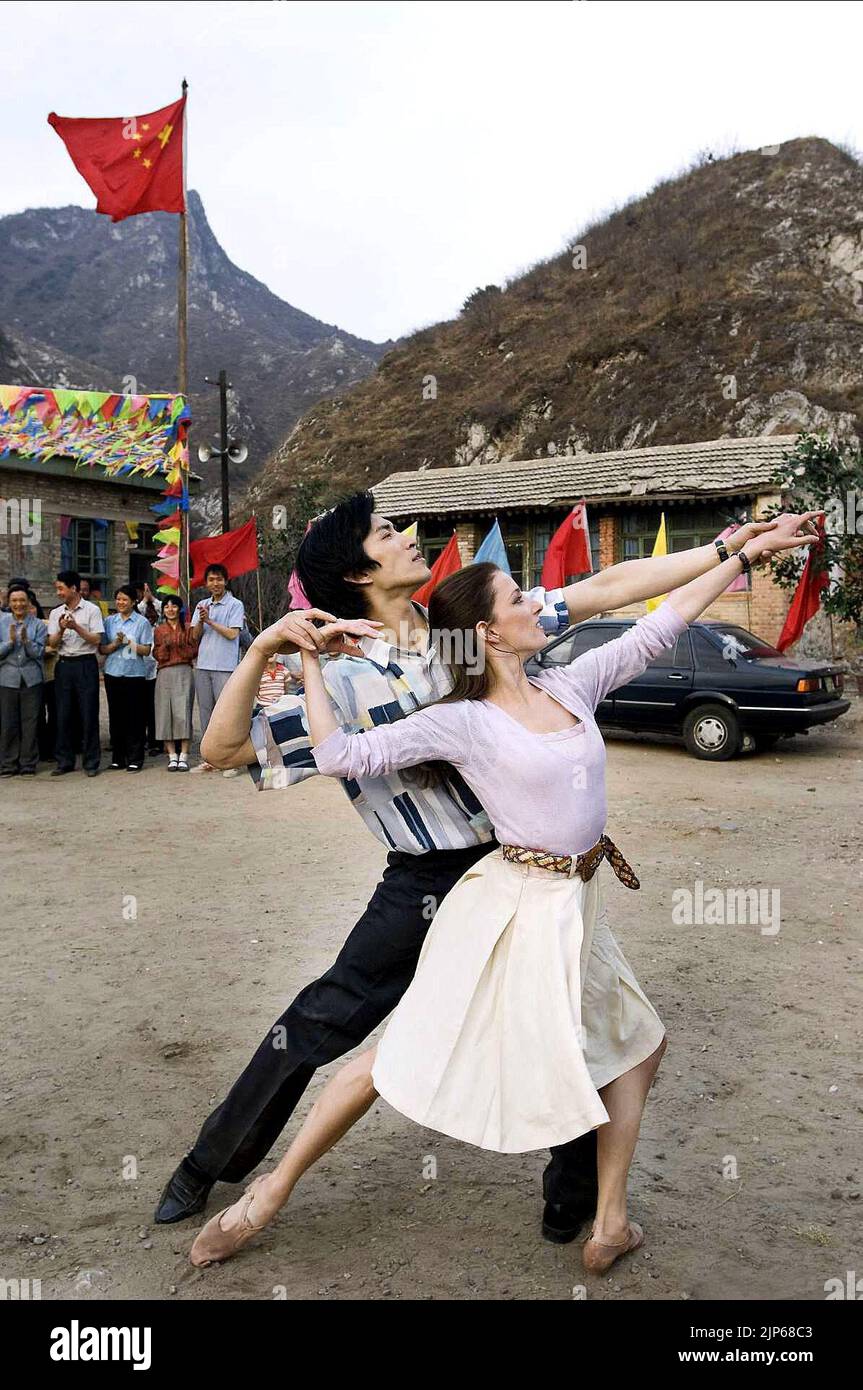 CHI CAO, CAMILLA VERGOTIS, MAO'S LAST DANCER, 2009 Stock Photo - Alamy