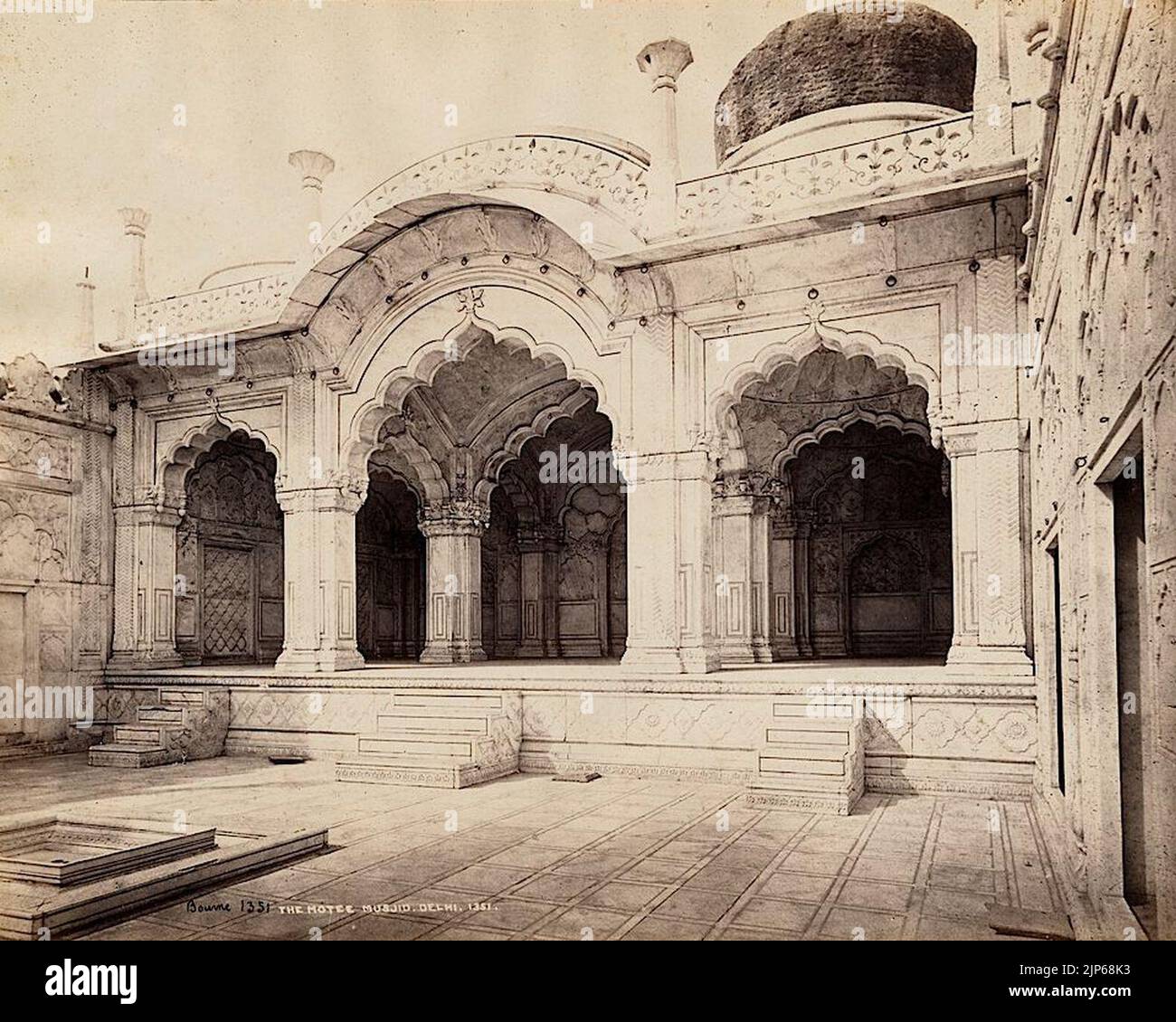 Motee hi-res stock photography and images - Alamy