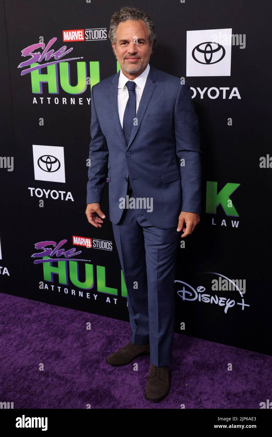 She hulk ruffalo hi-res stock photography and images - Alamy