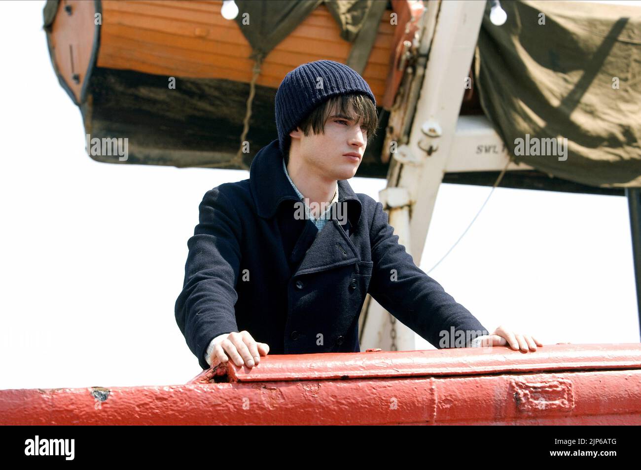 Tom sturridge (the boat that rocked) hi-res stock photography and ...