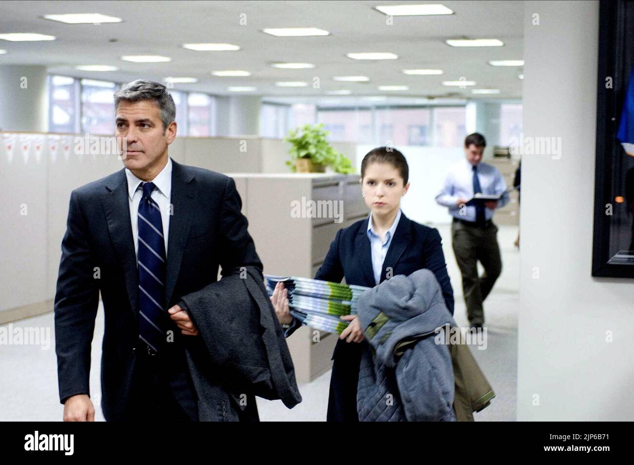 GEORGE CLOONEY, ANNA KENDRICK, UP IN THE AIR, 2009 Stock Photo - Alamy