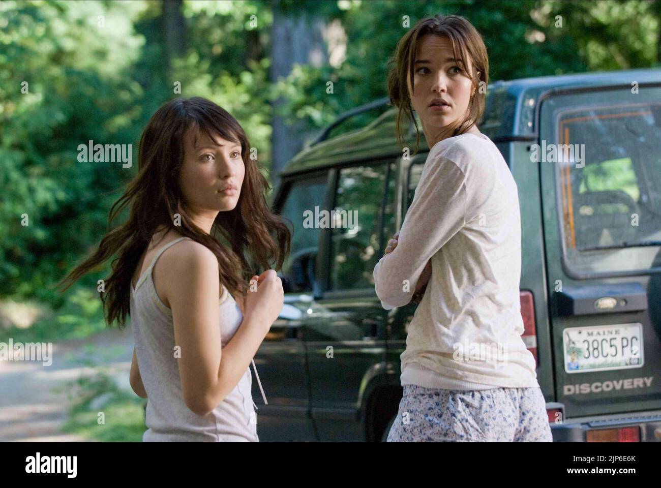The uninvited 2009 hi-res stock photography and images - Alamy
