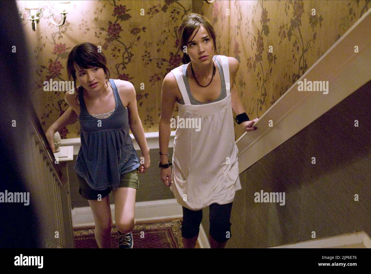 The uninvited 2009 hi-res stock photography and images - Alamy