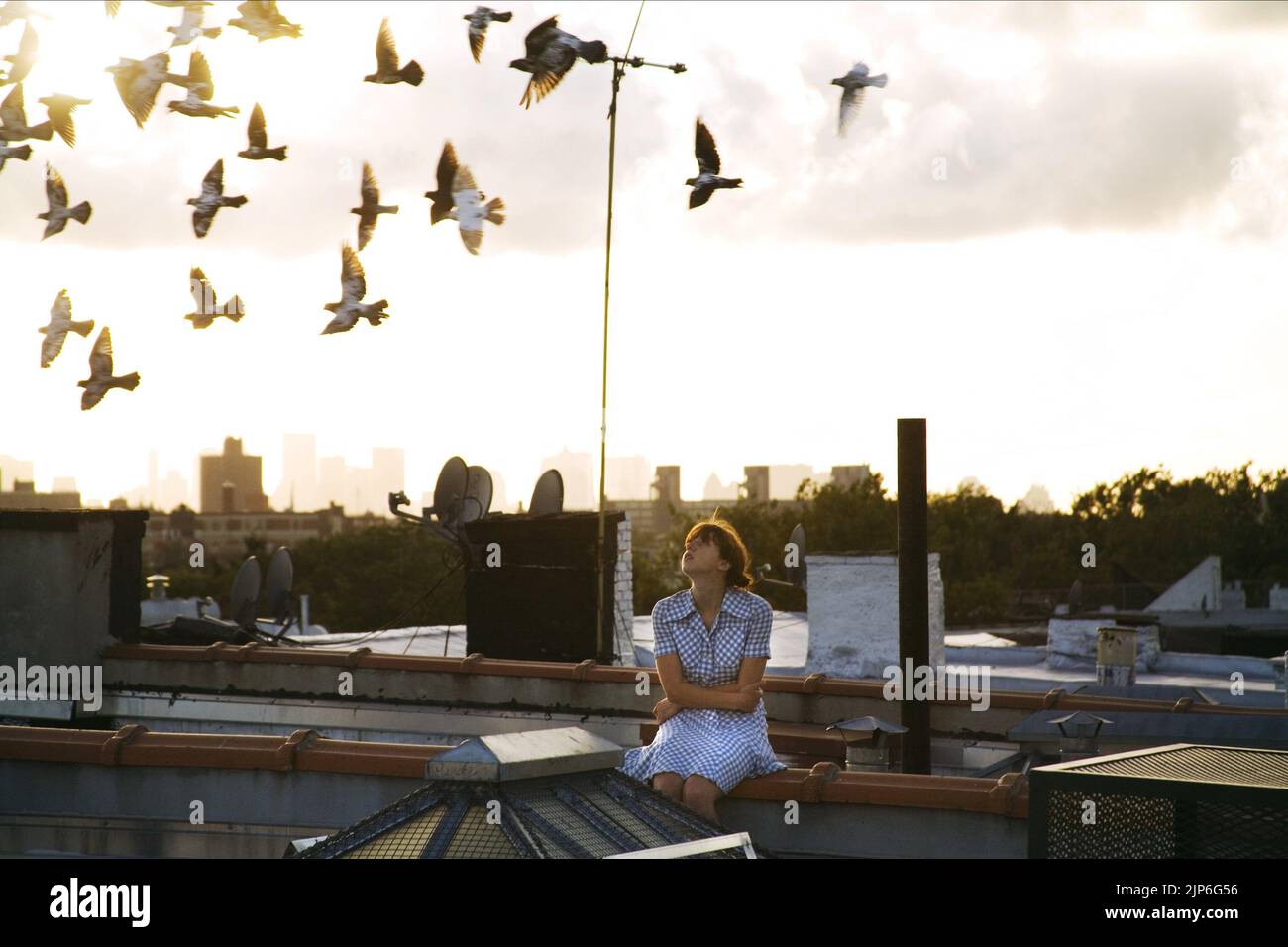 ZOE KAZAN, THE EXPLODING GIRL, 2009 Stock Photo - Alamy