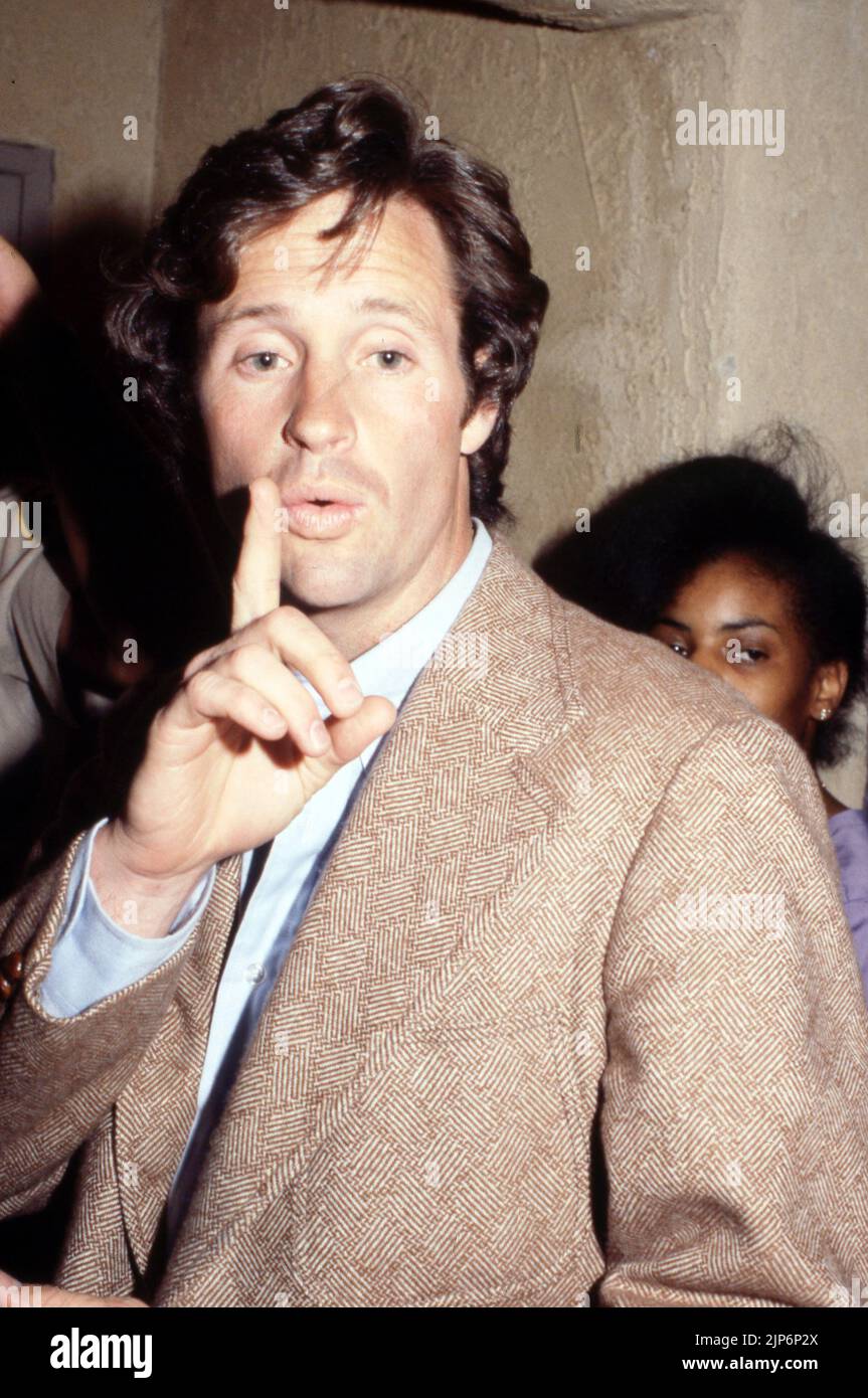 Robert Hays Circa 1980's Credit: Ralph Dominguez/MediaPunch Stock Photo ...