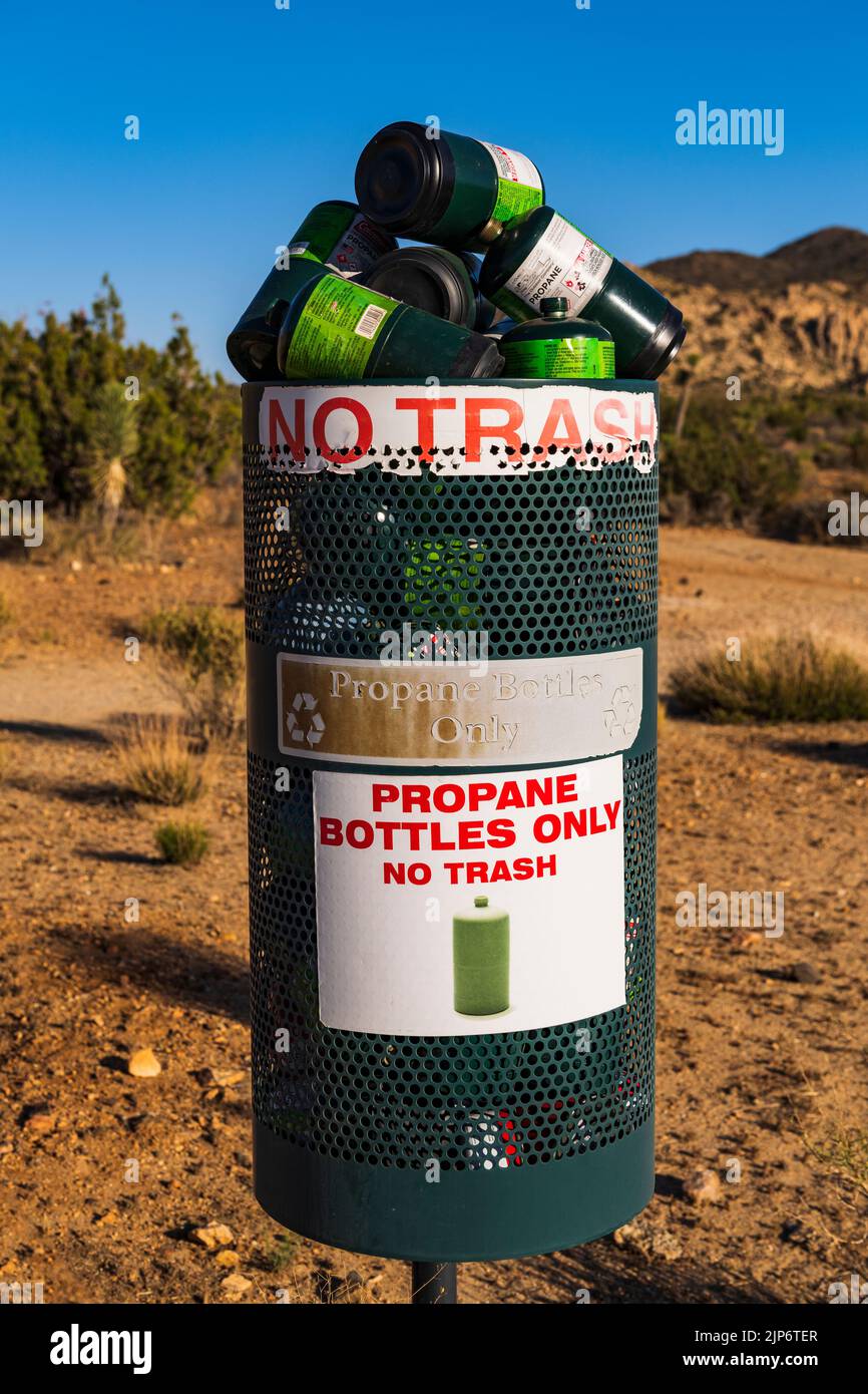 Propane bottle recycle hi-res stock photography and images - Alamy