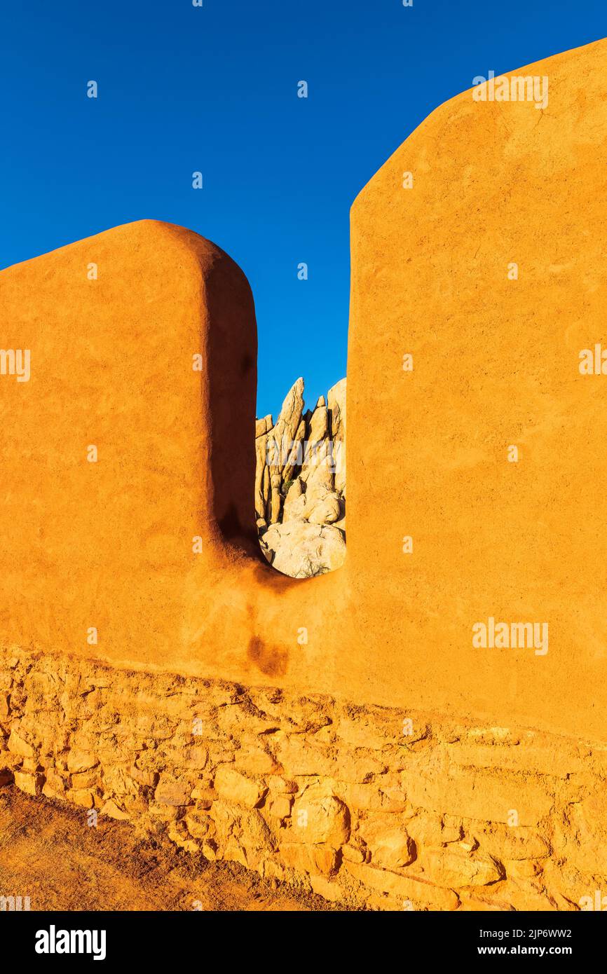 Adobe wall at Ryan Ranch ruins, Joshua Tree National Park, California ...