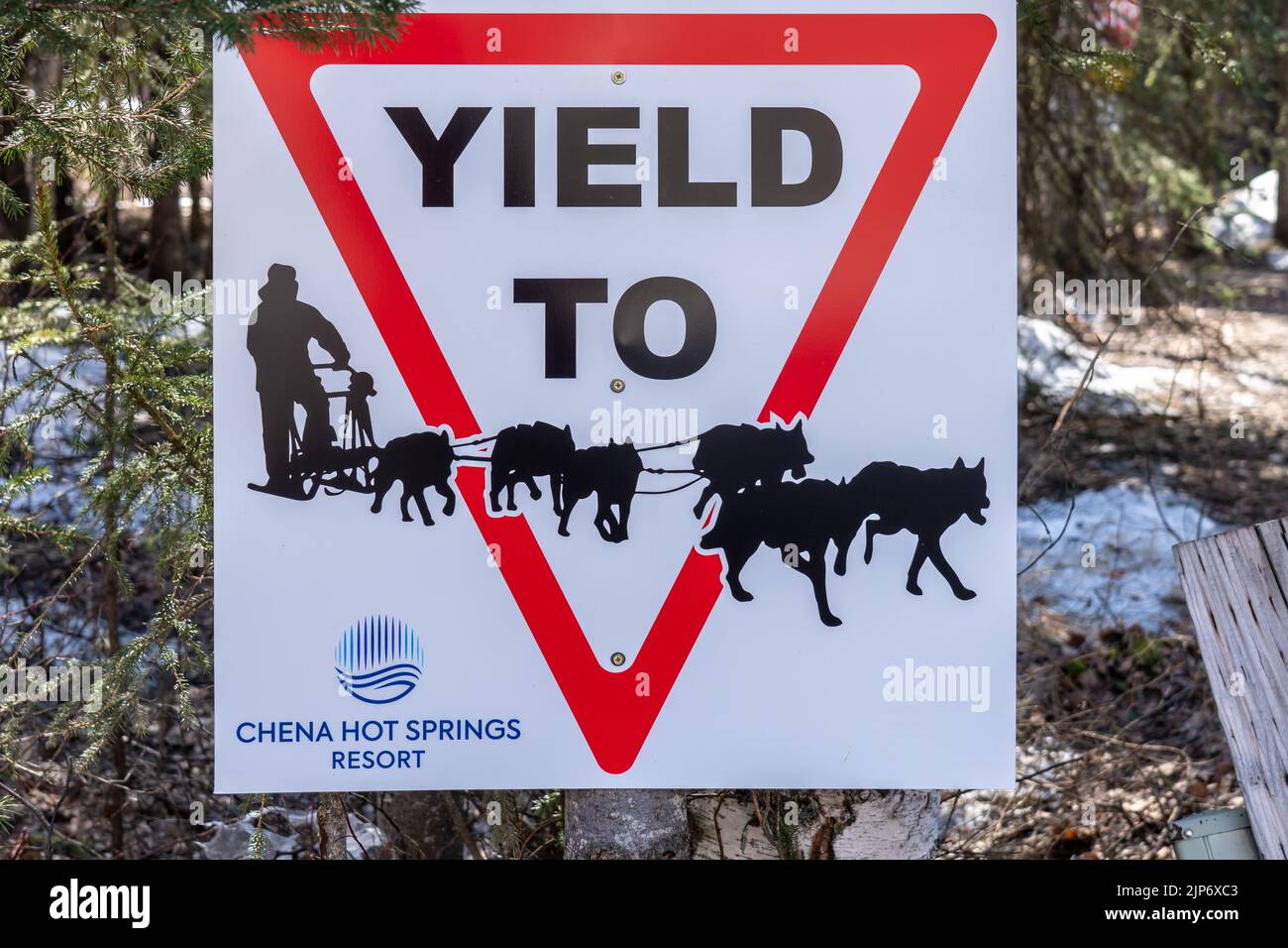 Chena Hot Springs Resort sign cautions guests to yield to dog sleds and ...