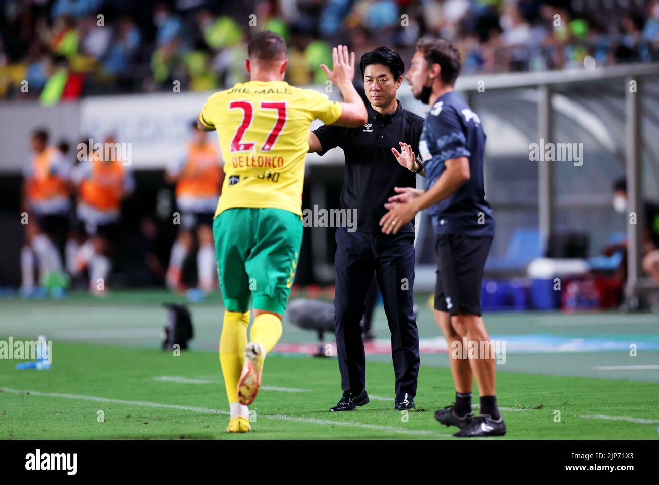 Chiba, Japan. 14th Aug, 2022. (L-R) Tiago De Leonco, Yoon Jong-Hwan ...