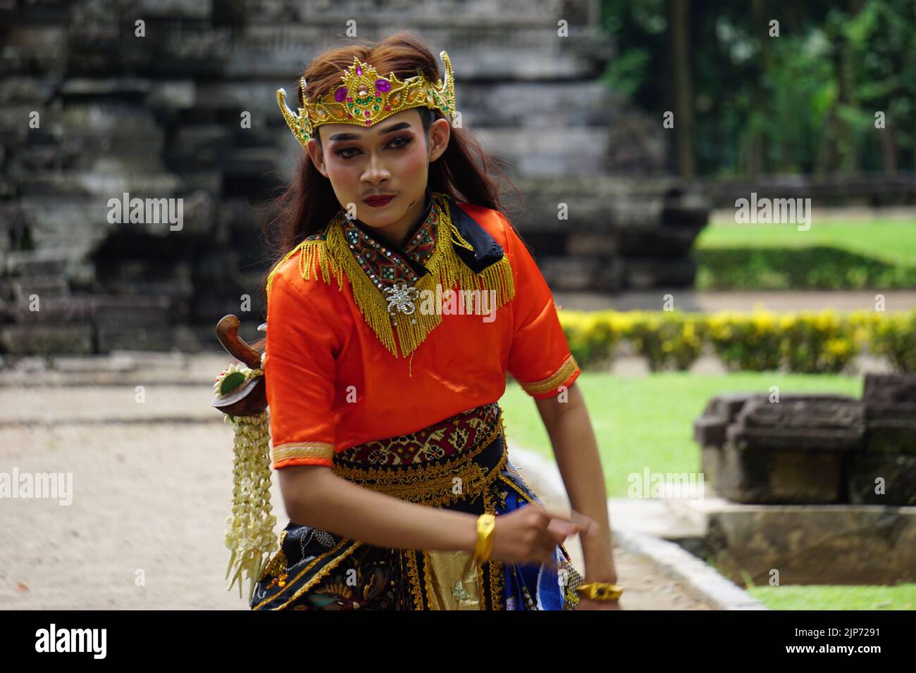 Indonesian dancer with traditional customs are ready performs to ...