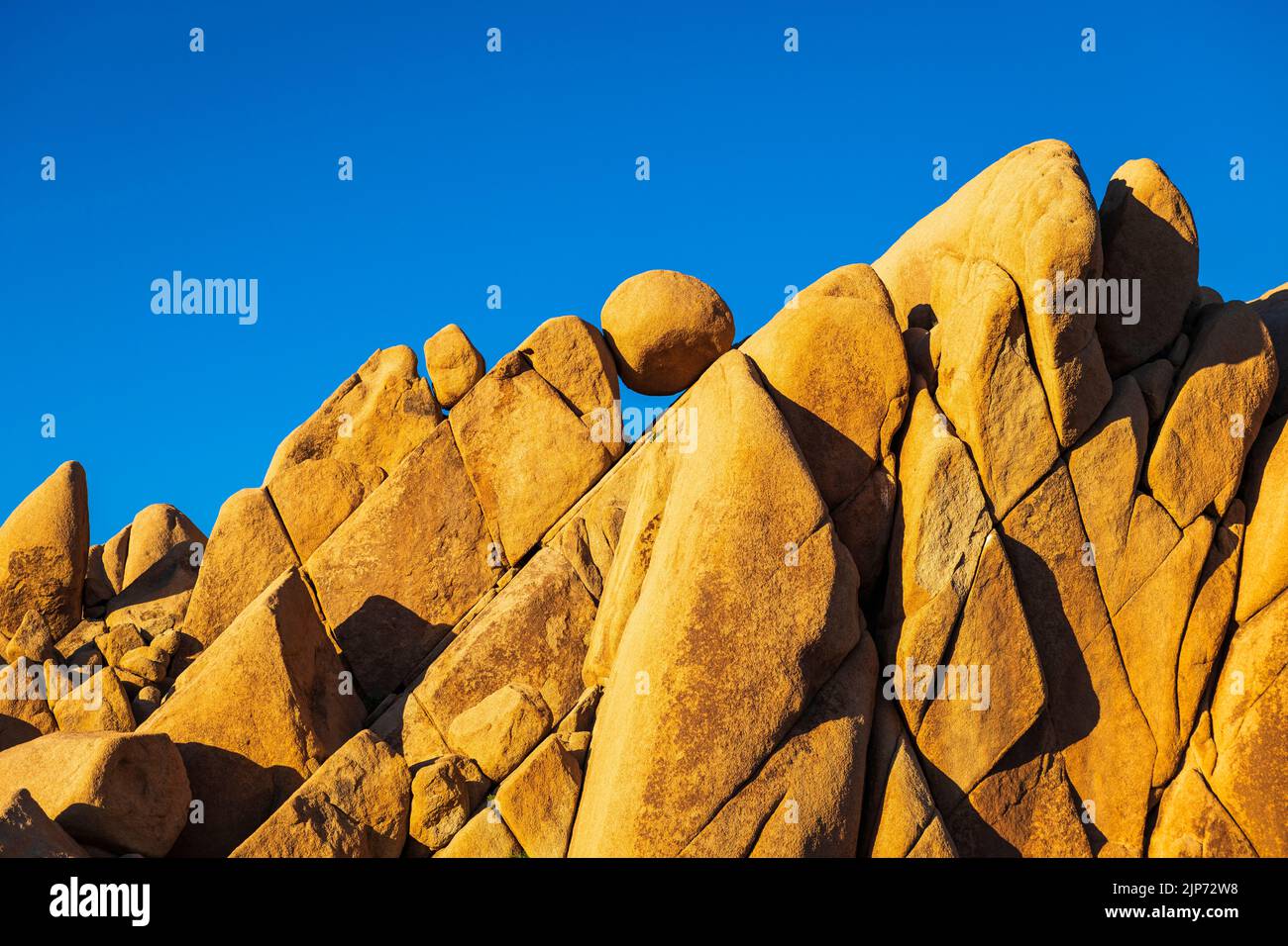 Jumbo rocks national monument hi-res stock photography and images - Alamy
