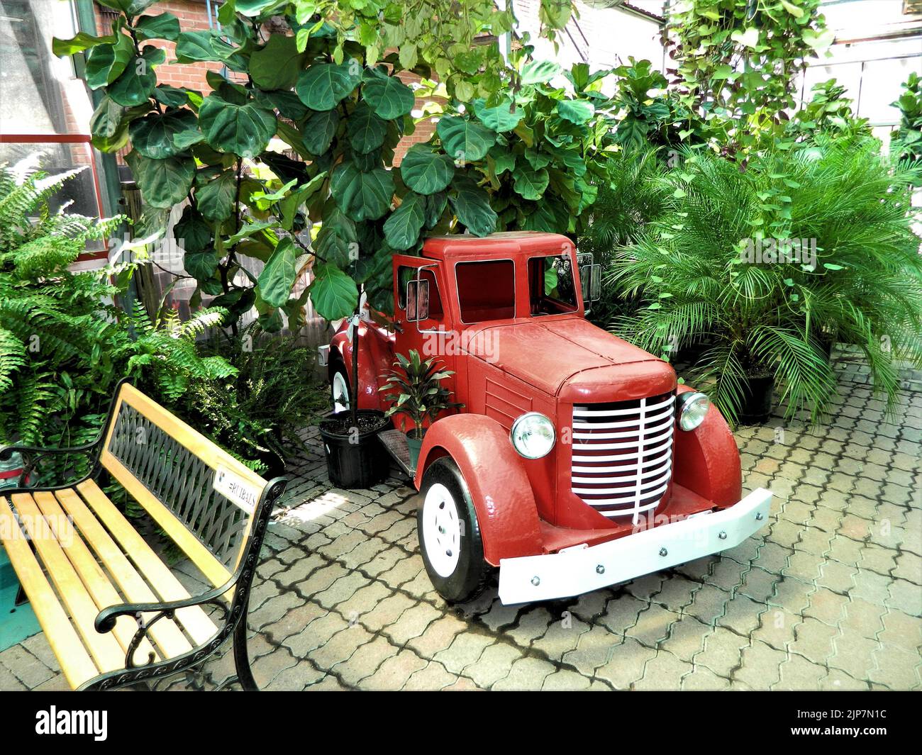 Back of a red truck hi-res stock photography and images - Alamy