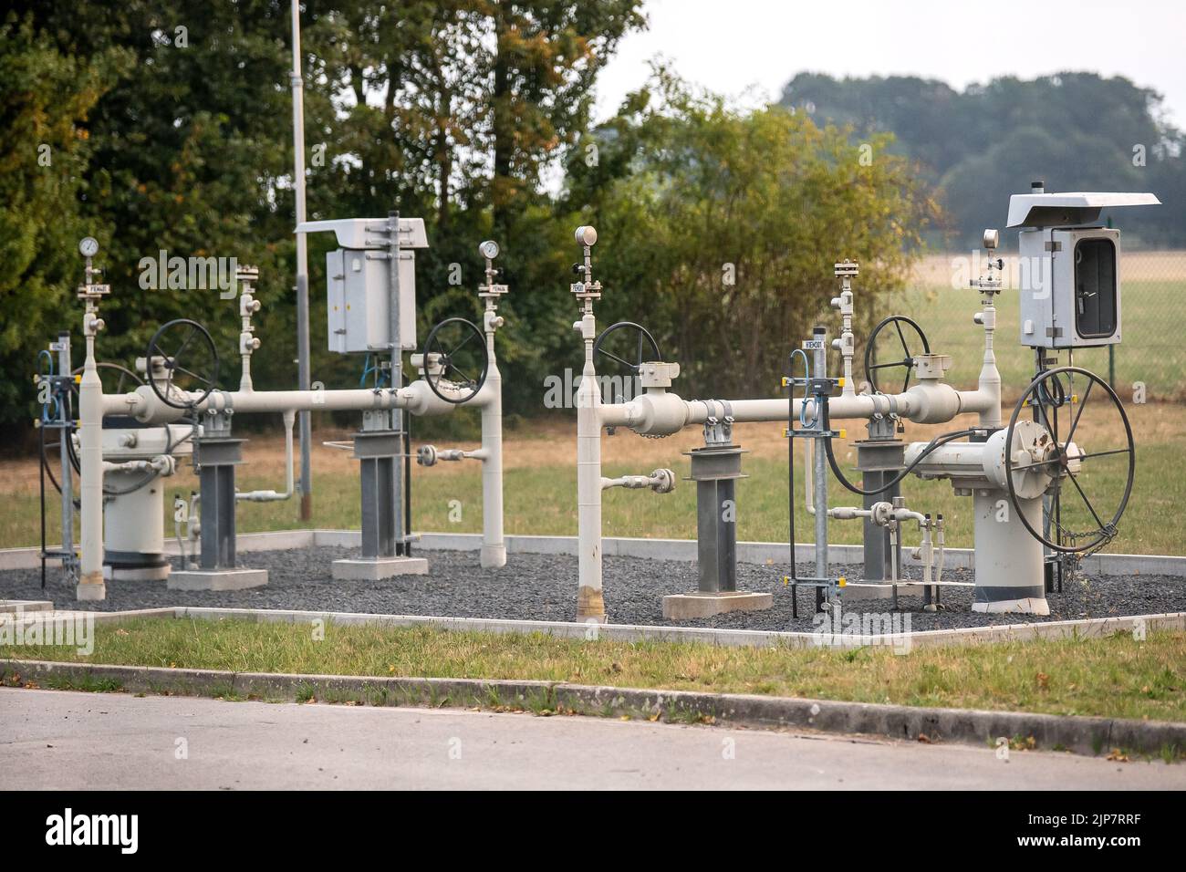 Largest energy group hi-res stock photography and images - Alamy