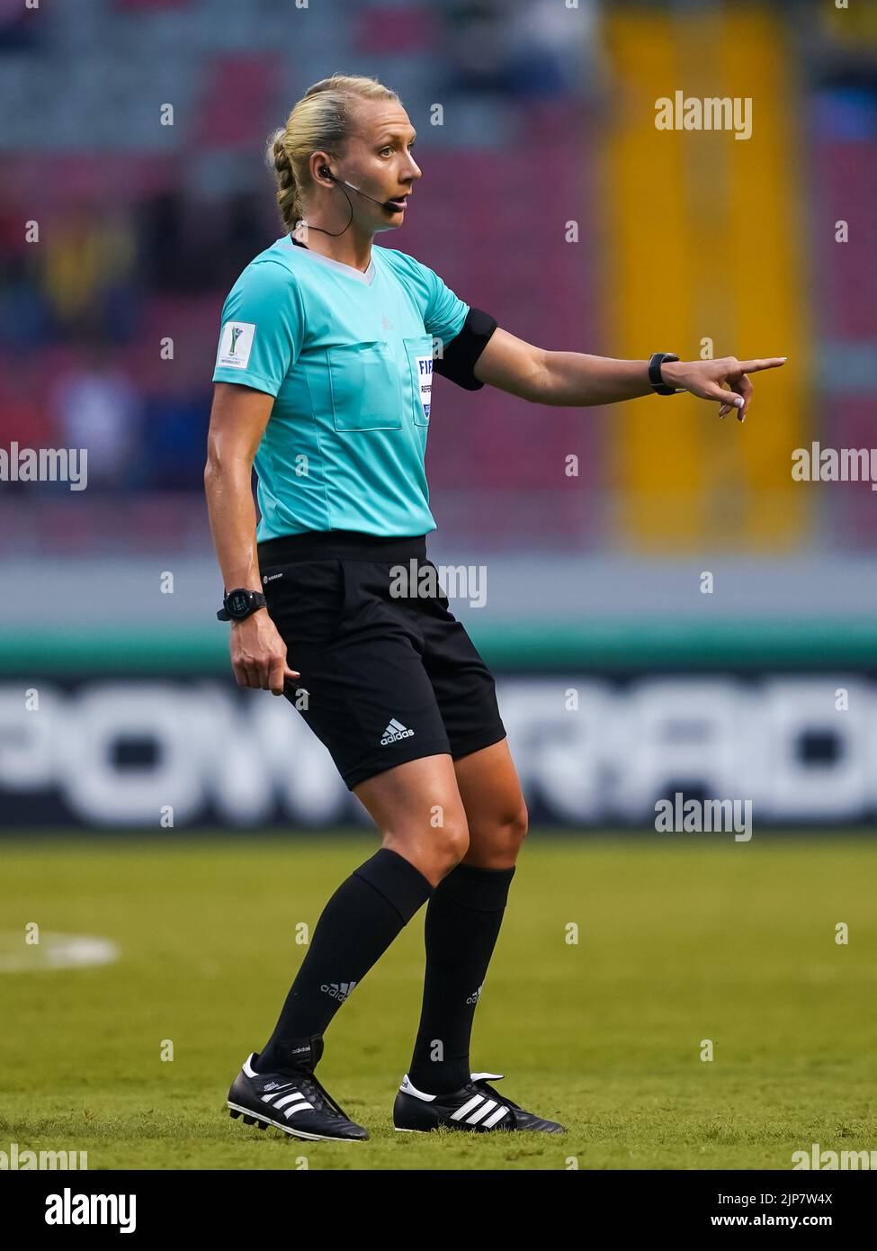 Women in football mexico hi-res stock photography and images - Alamy