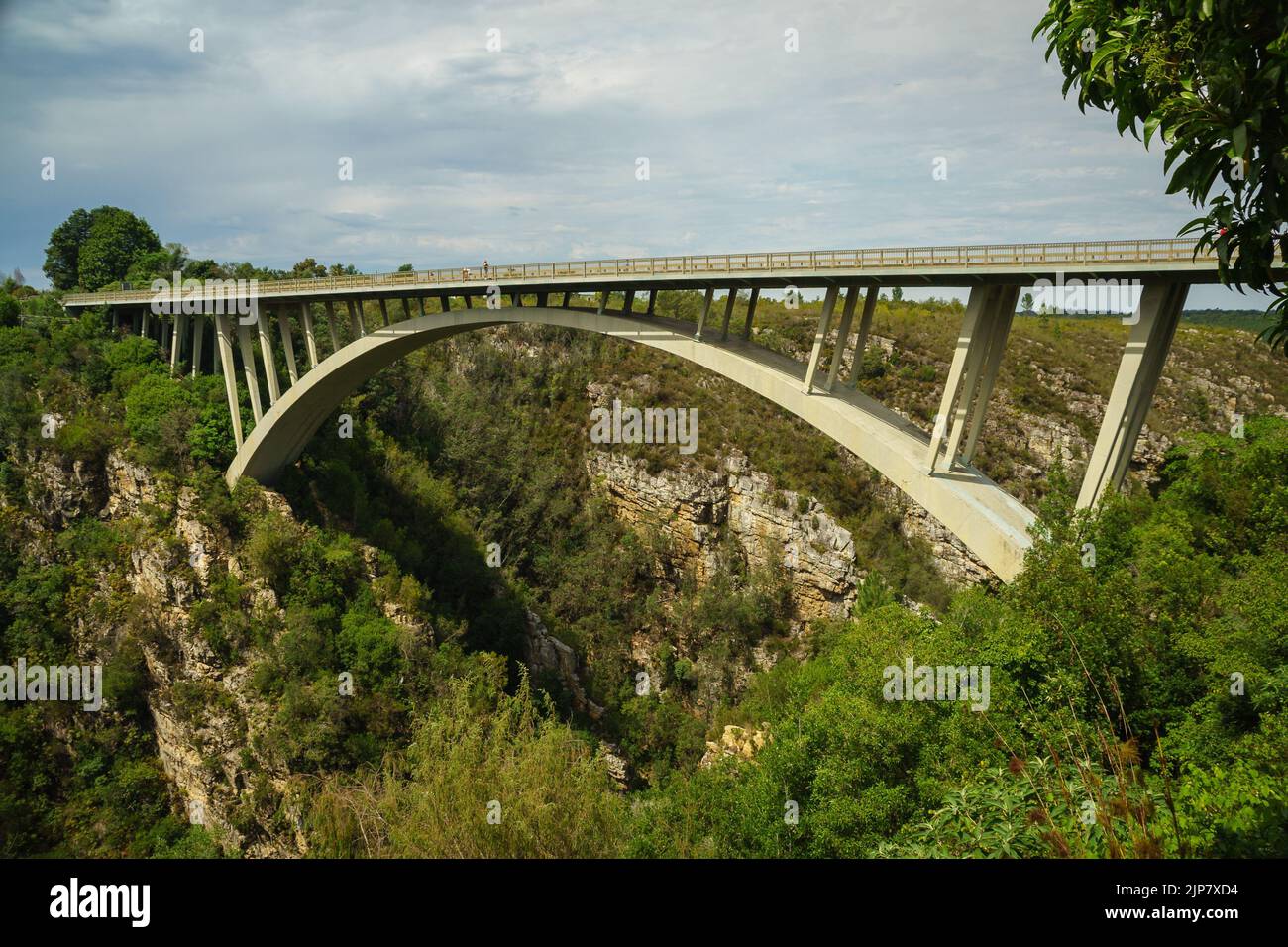 A full view of Bloukrans Bridge in South Africa Stock Photo - Alamy