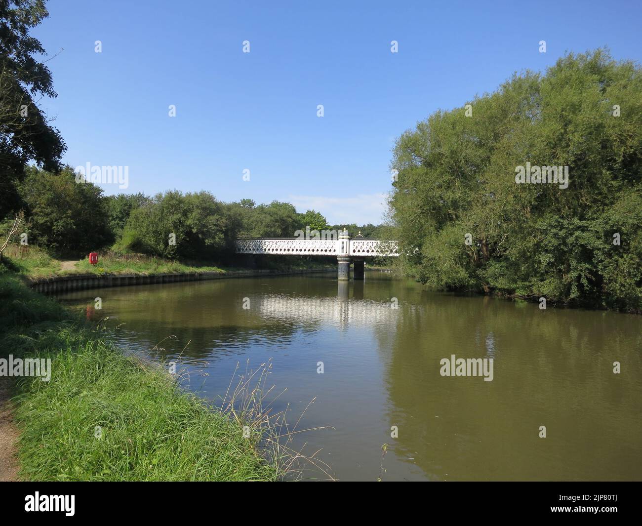 Thames Path National Trail. Long-distance trail. The River Thames ...