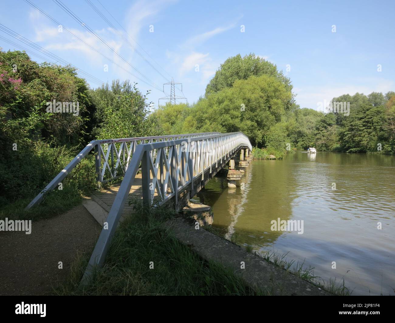 Thames Path National Trail. Long-distance trail. The River Thames ...