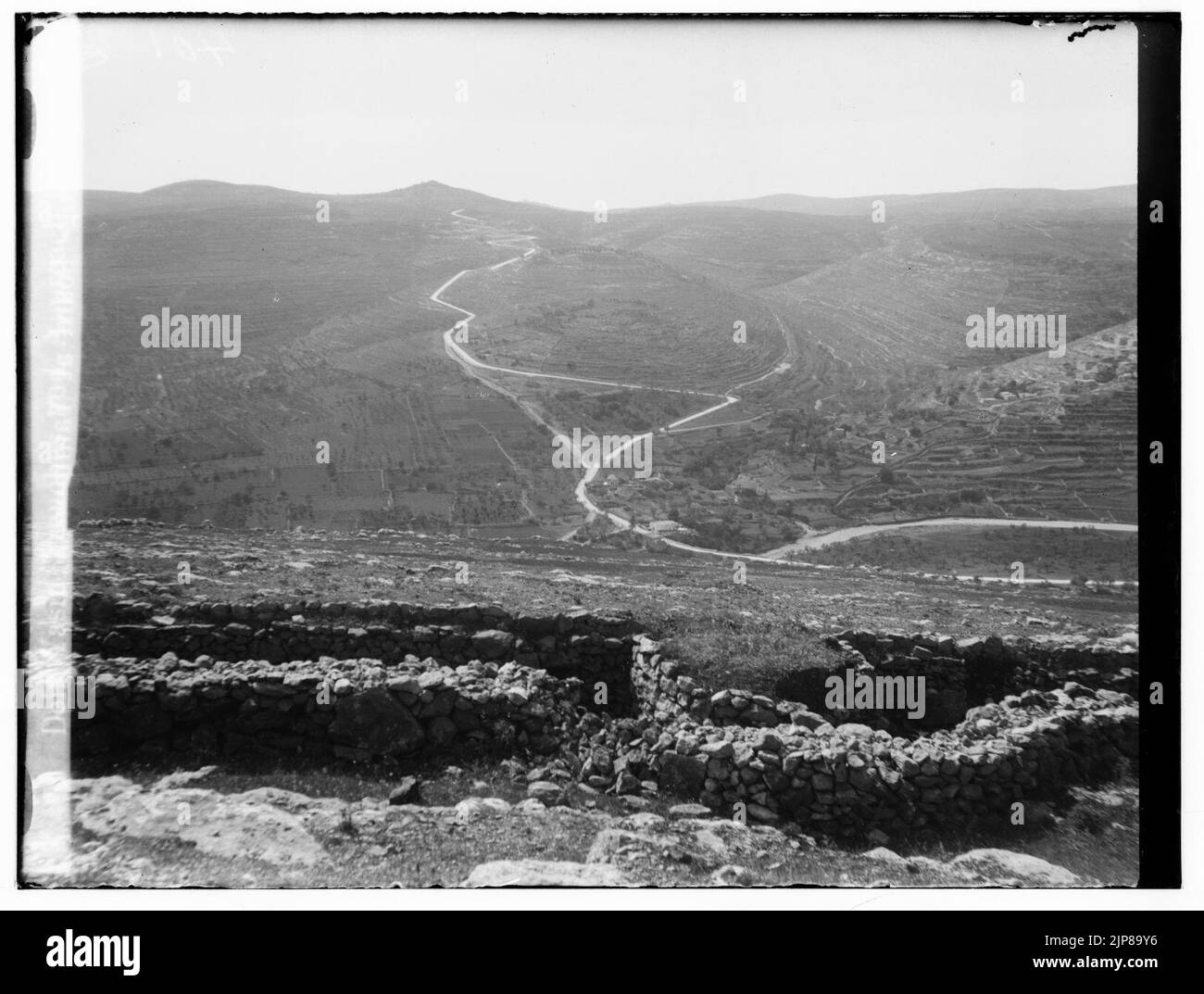 The surrender of Jerusalem to the British, December 9th, 1917. Deir ...