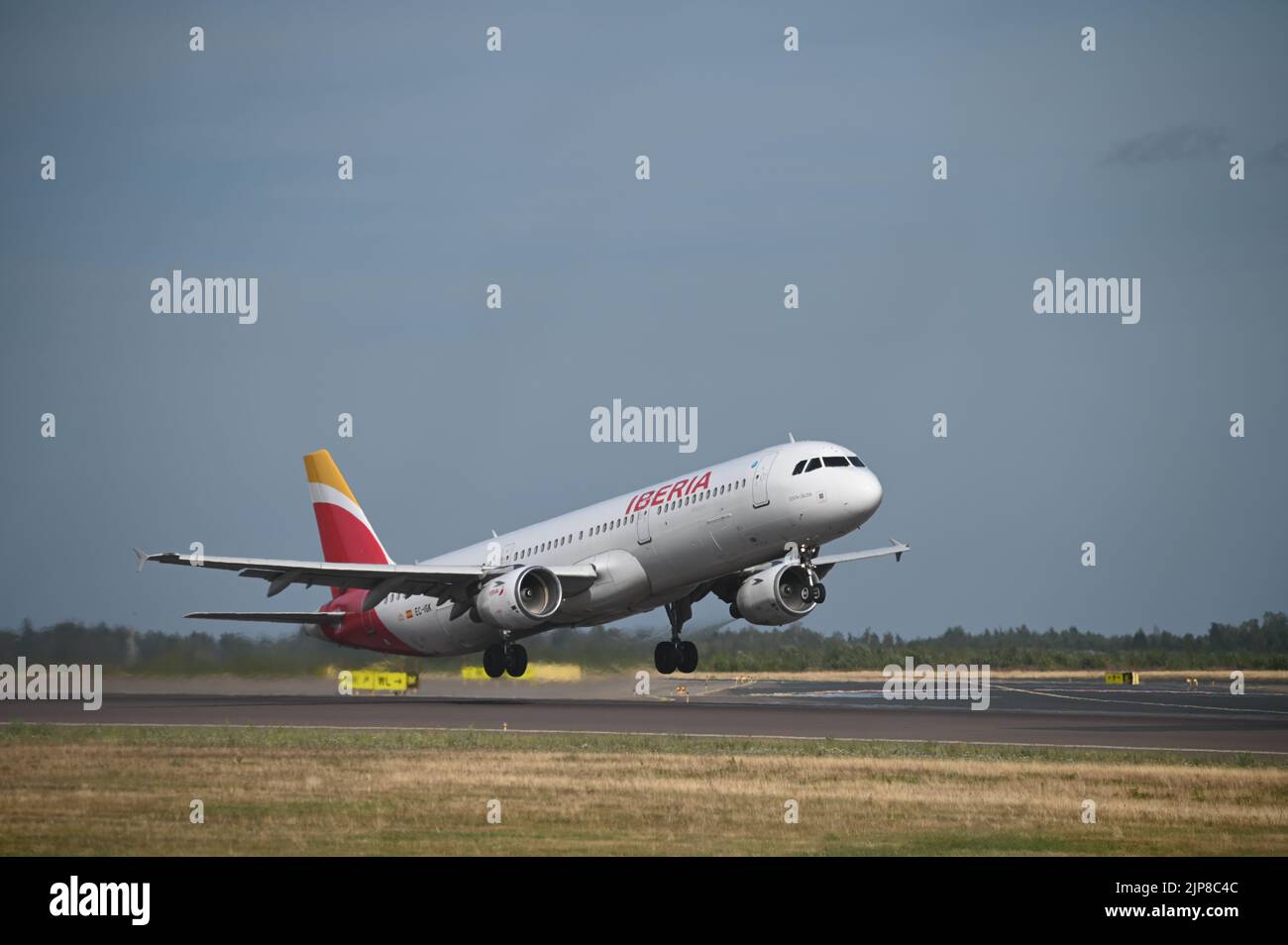 The Iberia Airbus A321 taking off at Helsinki-Vantaa airport Stock ...