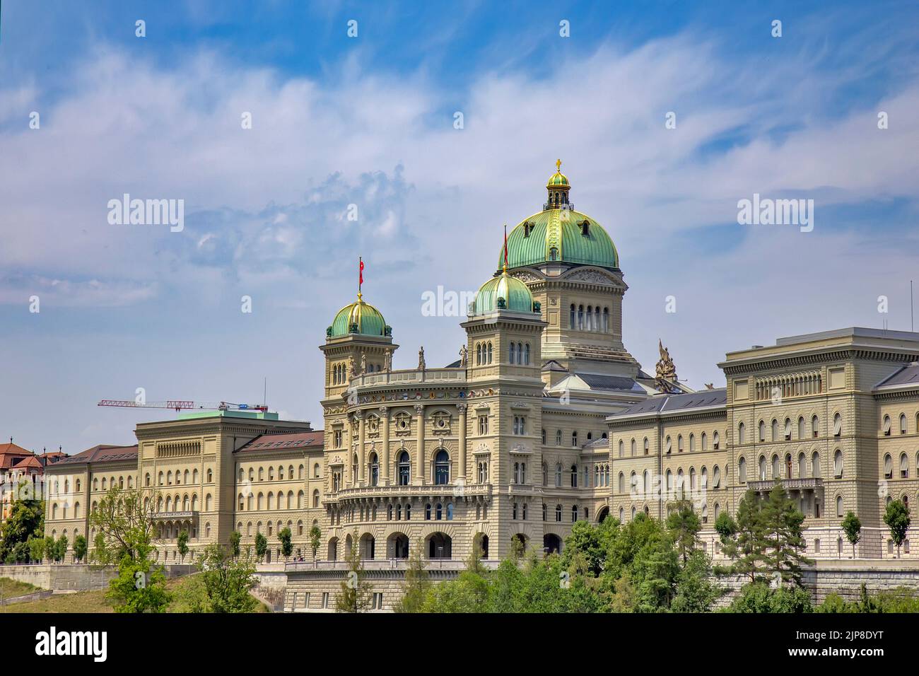 The Federal Palace is a building in Bern housing the Swiss Federal ...