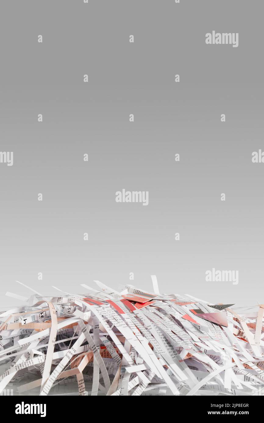 Cut up bank cards hi-res stock photography and images - Alamy