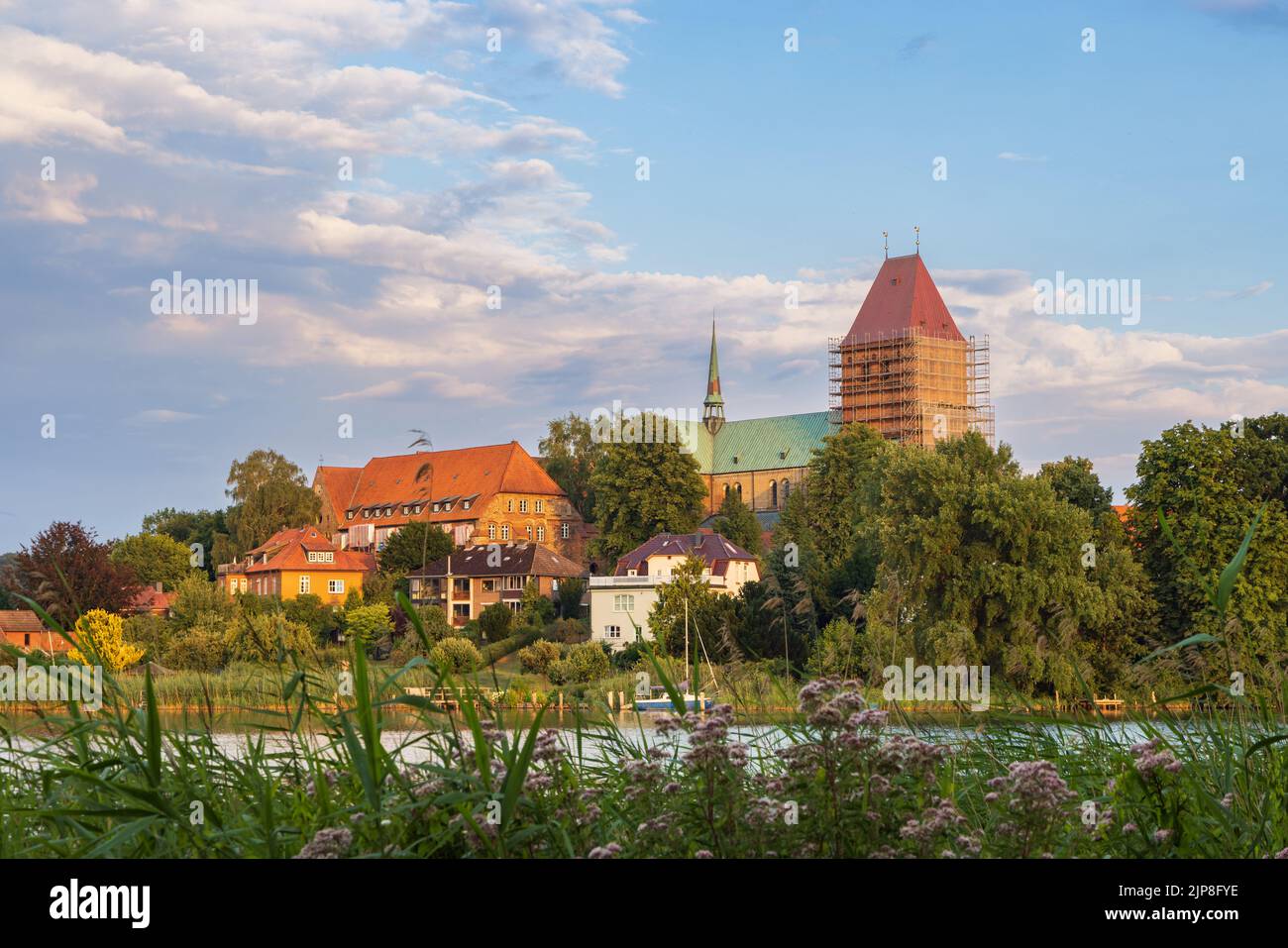 Panorama skyline of the picturesque village Ratzeburg in Schleswig ...