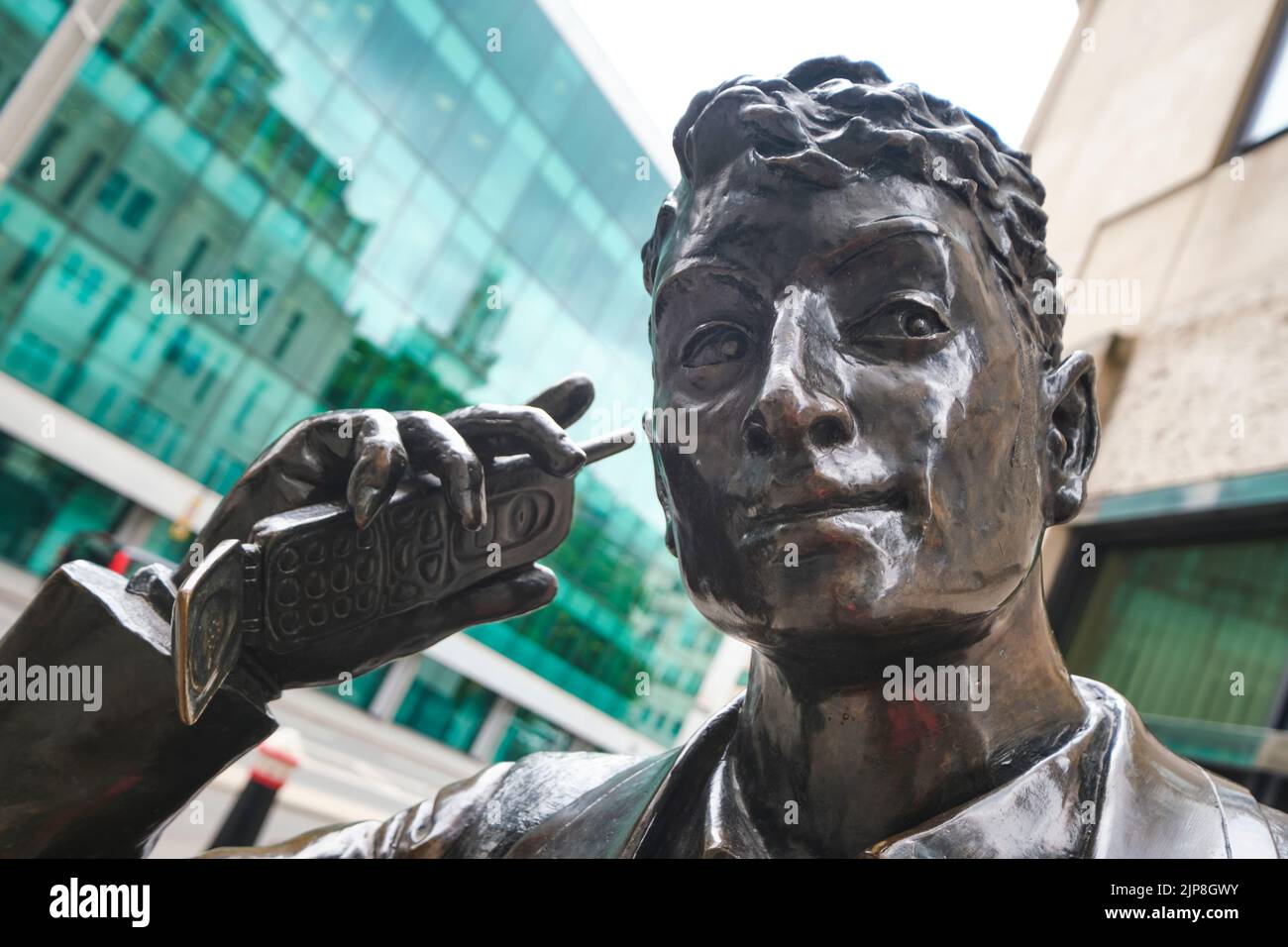 Artist stephen melton hi-res stock photography and images - Alamy