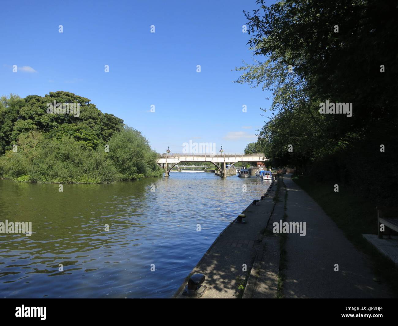 Thames Path National Trail. Long-distance trail. The River Thames ...