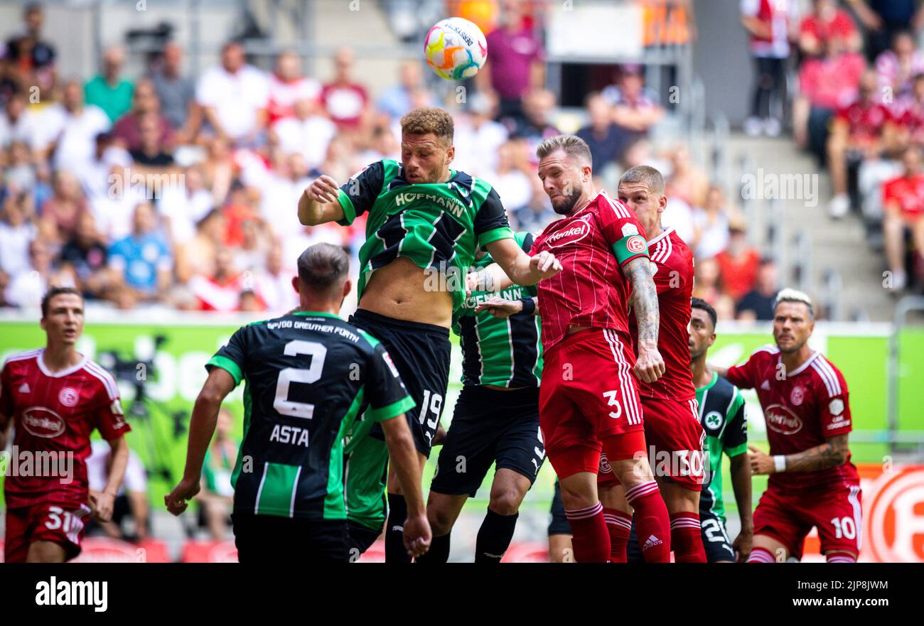 Oliver Fobassam (Fürth) Andre Hoffmann (F95) Fortuna Düsseldorf - SpVgg ...