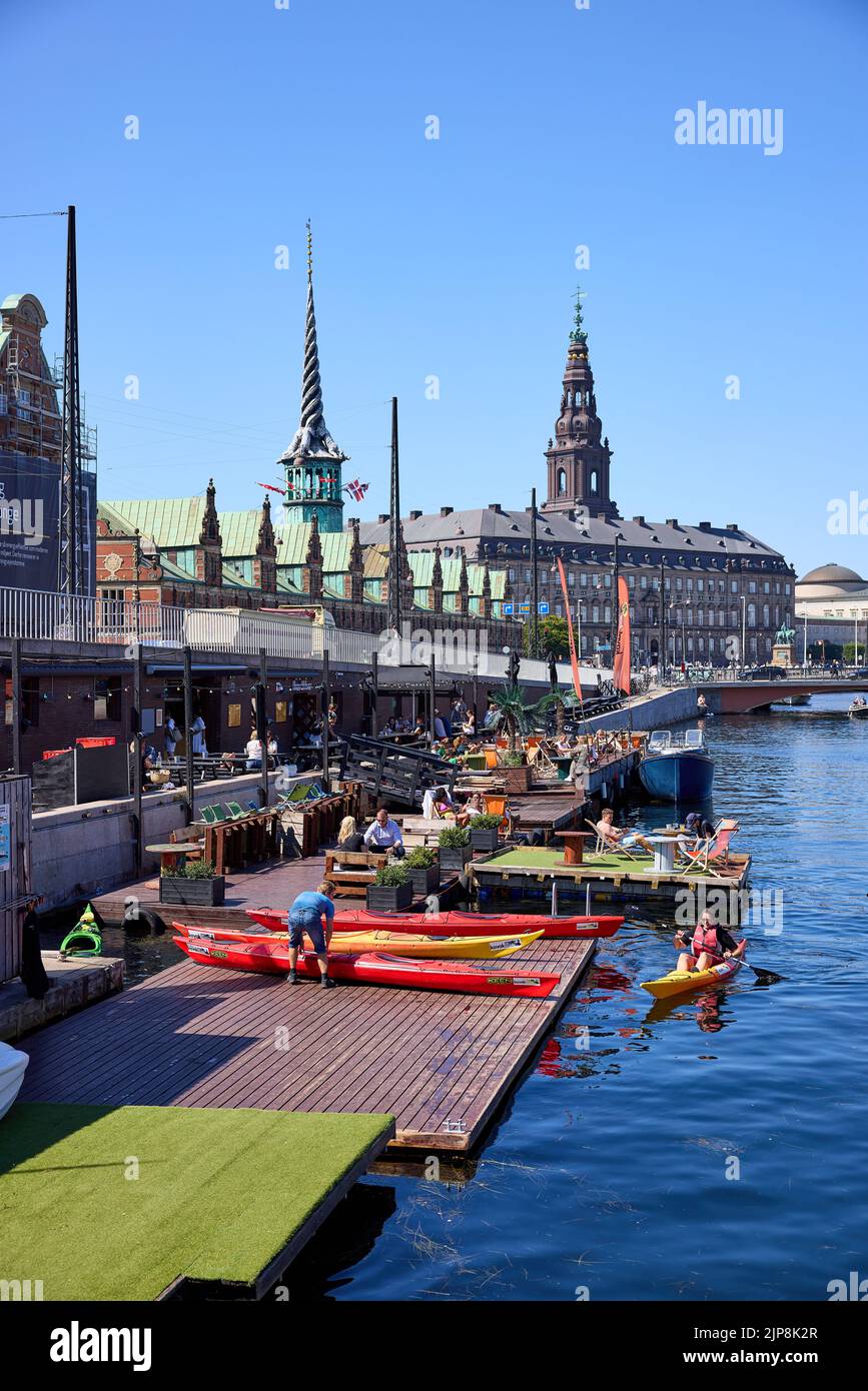 Kayak bar copenhagen hi-res stock photography and images - Alamy